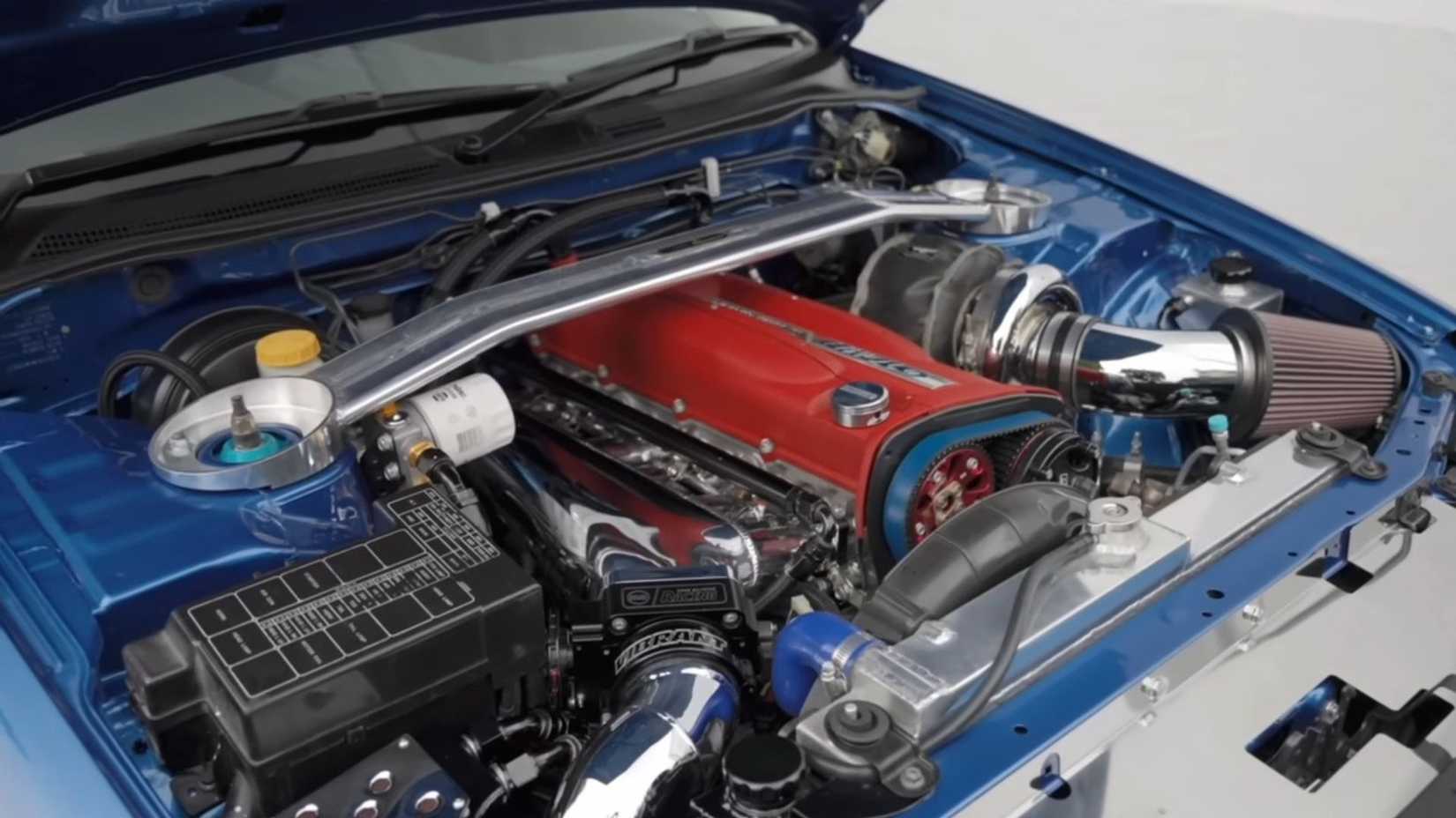 Family-Friendly Godzilla: Remembering The Ultra-Rare 4-Door R34 Nissan Skyline