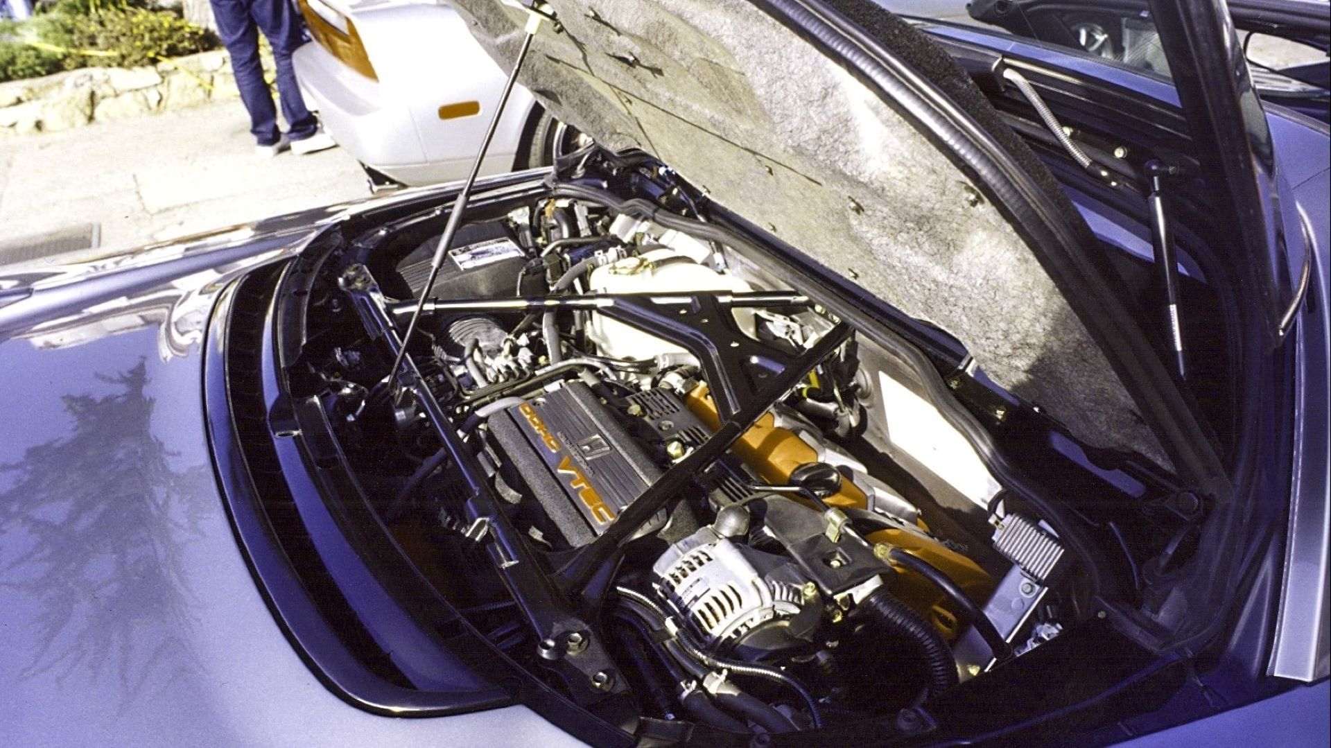 10 Things Every Enthusiast Should Know About Japanese Sports Cars