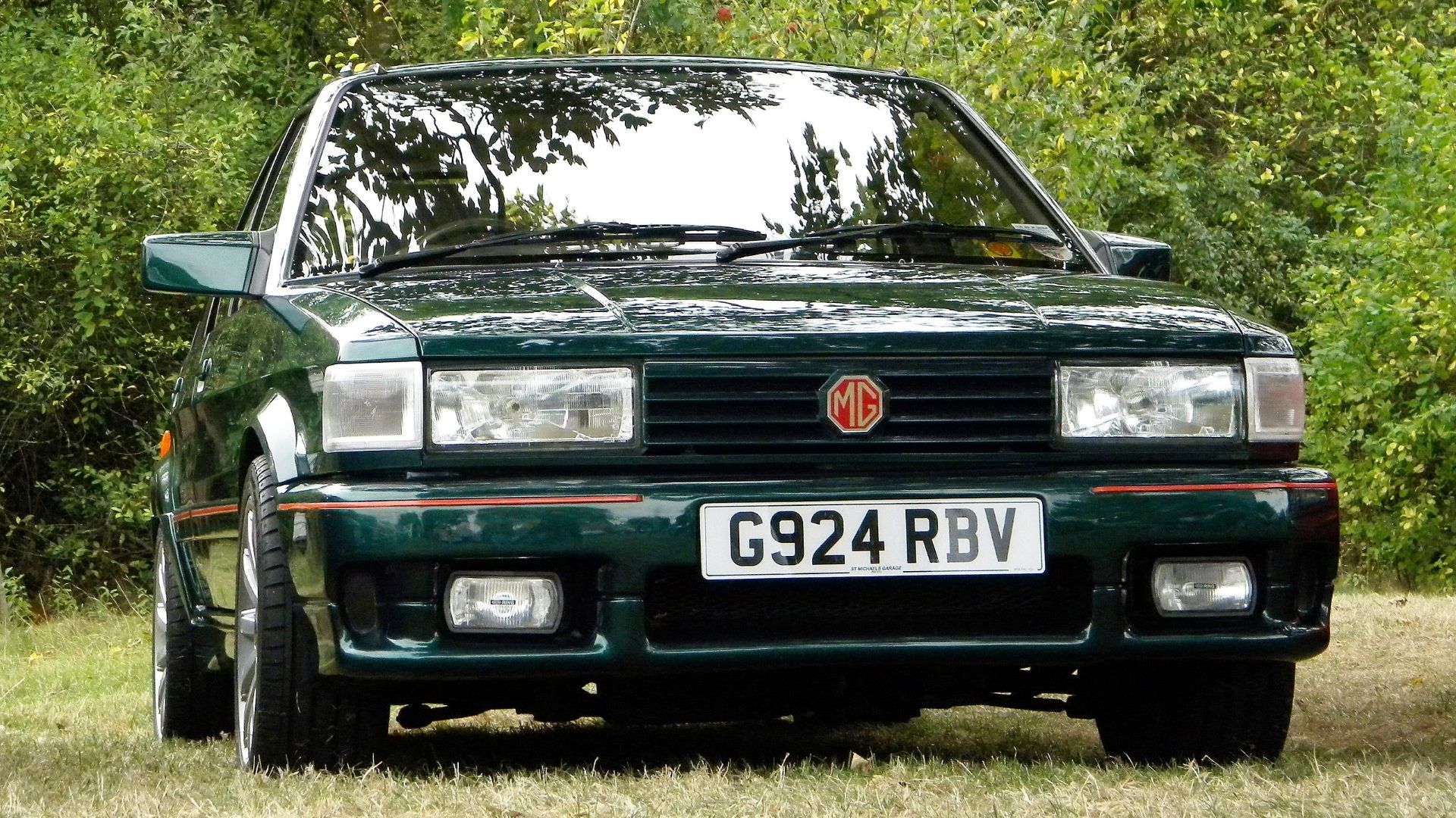 10 Sleeper Cars That Are Outrageously Fast But Not That Cool