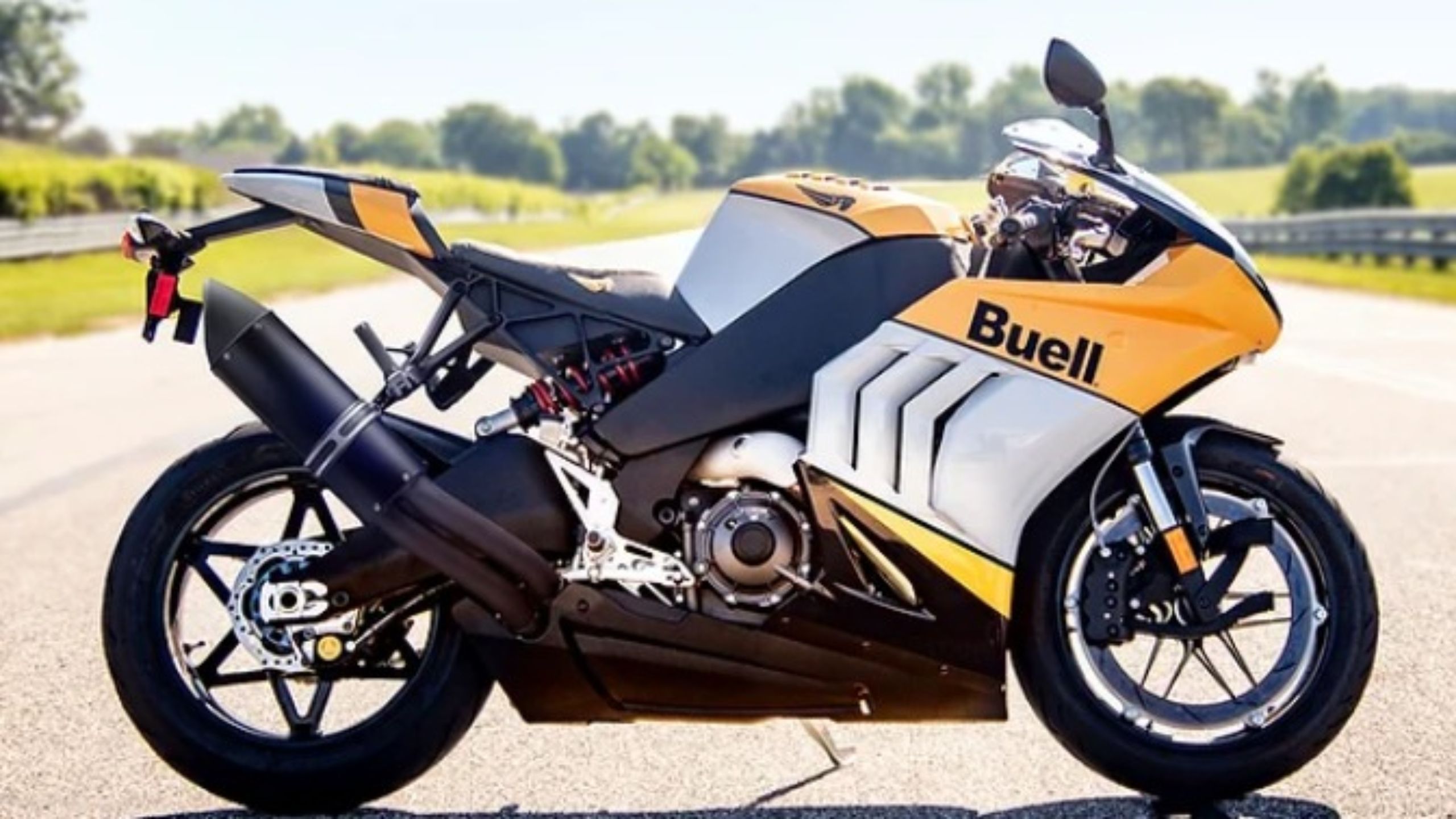 10 Two-Cylinder Motorcycles That Are Surprisingly Powerful
