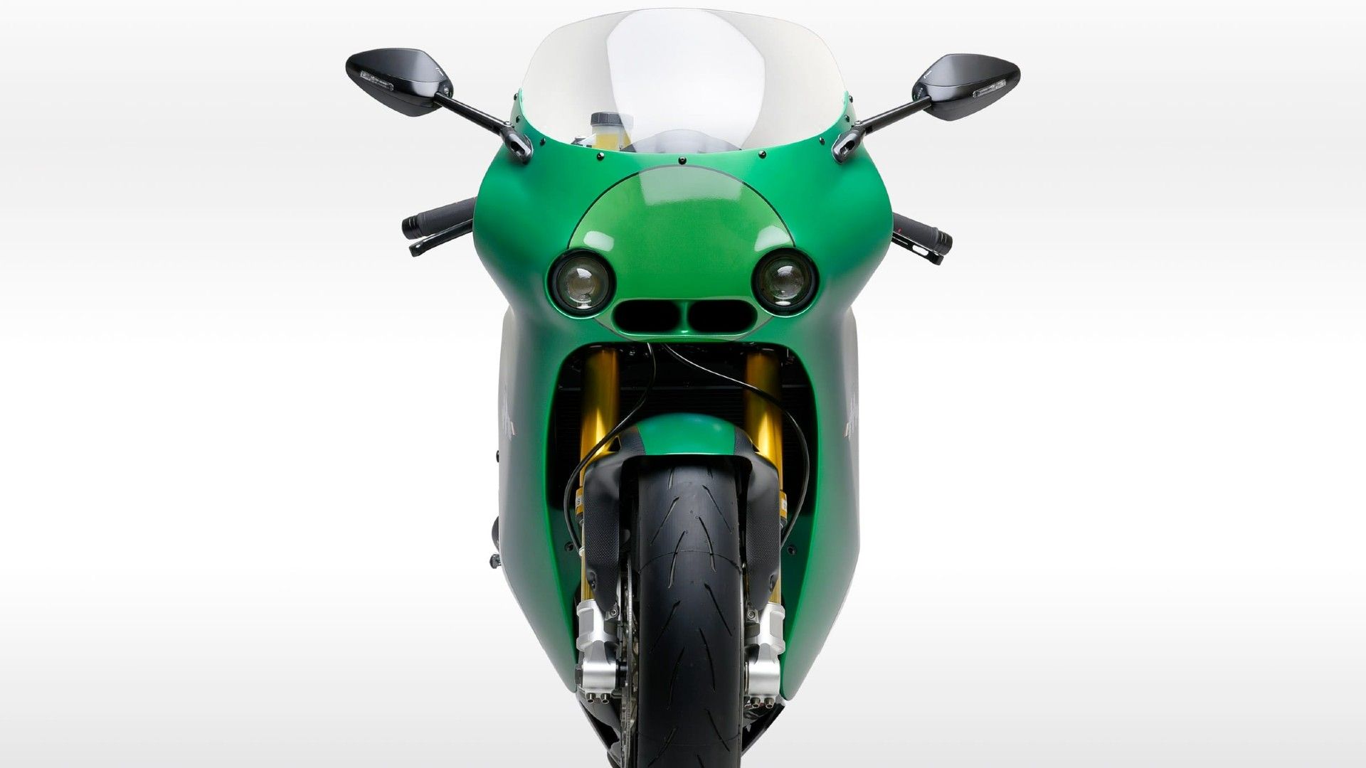 10 Things We Love About The Paton S1-R Lightweight