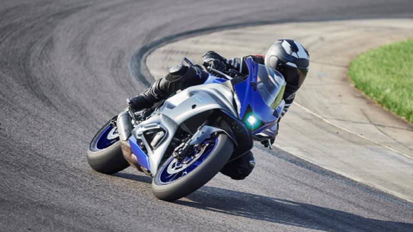 10 Sport Bikes With Awesome Handling