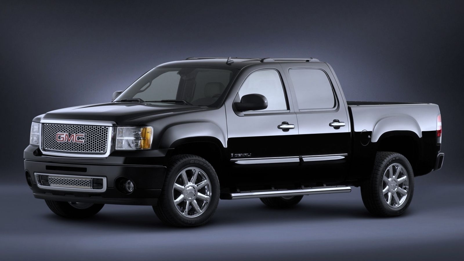 10 Cheap Luxury Trucks That Punch Above Their Weight