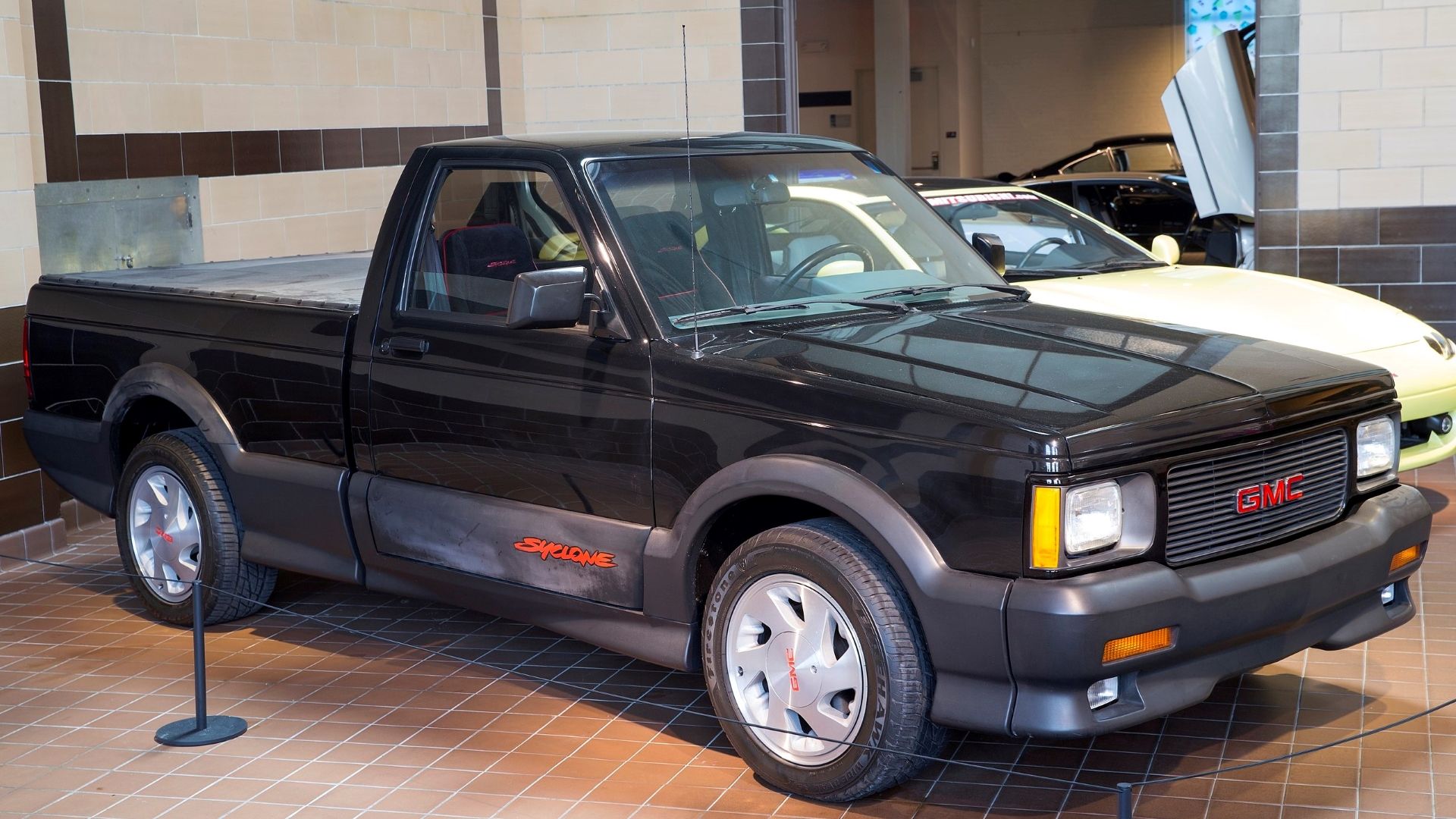10 Sleeper Cars That Are Outrageously Fast But Not That Cool