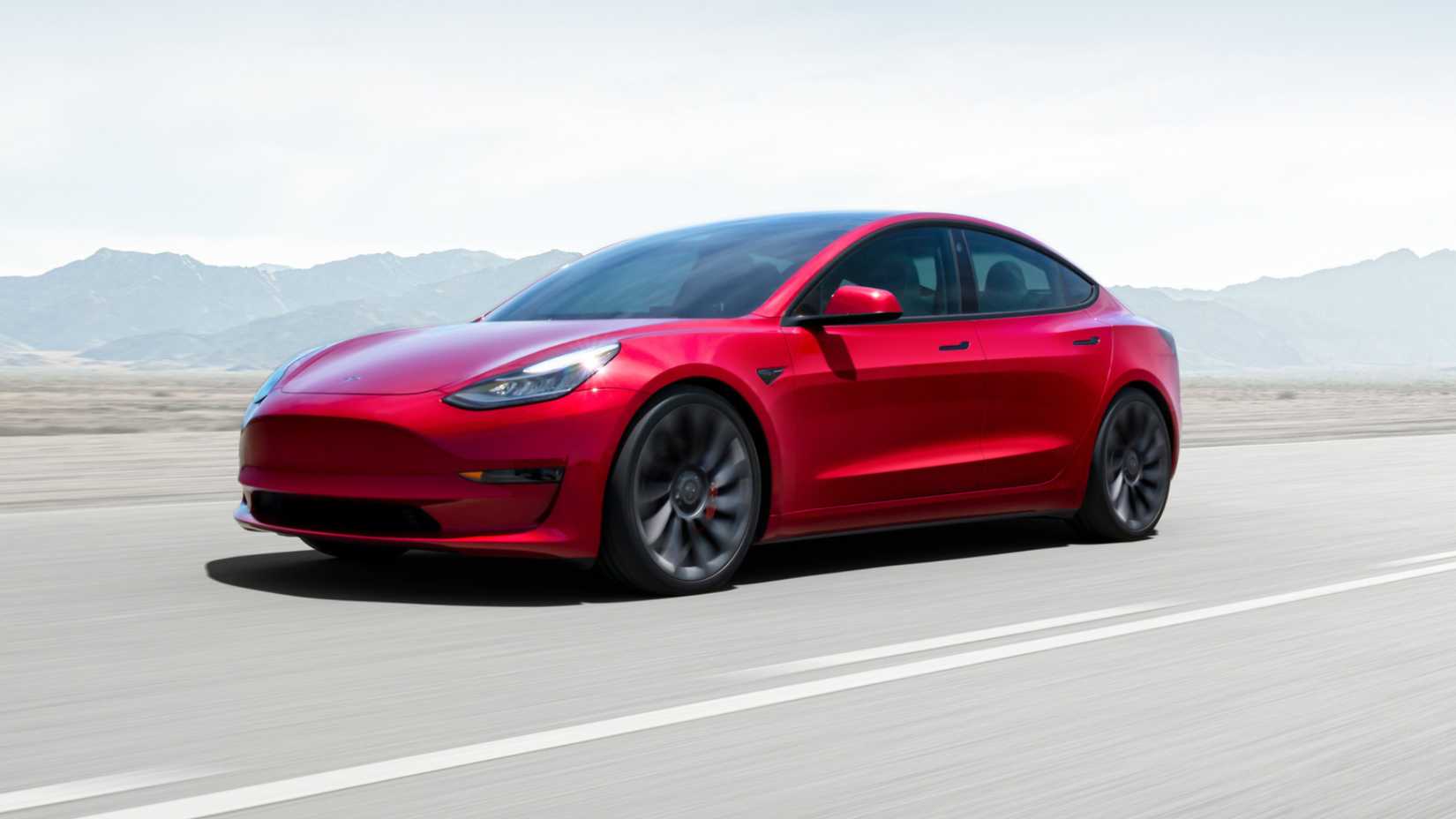 2022 Tesla Model 3 | TopSpeed