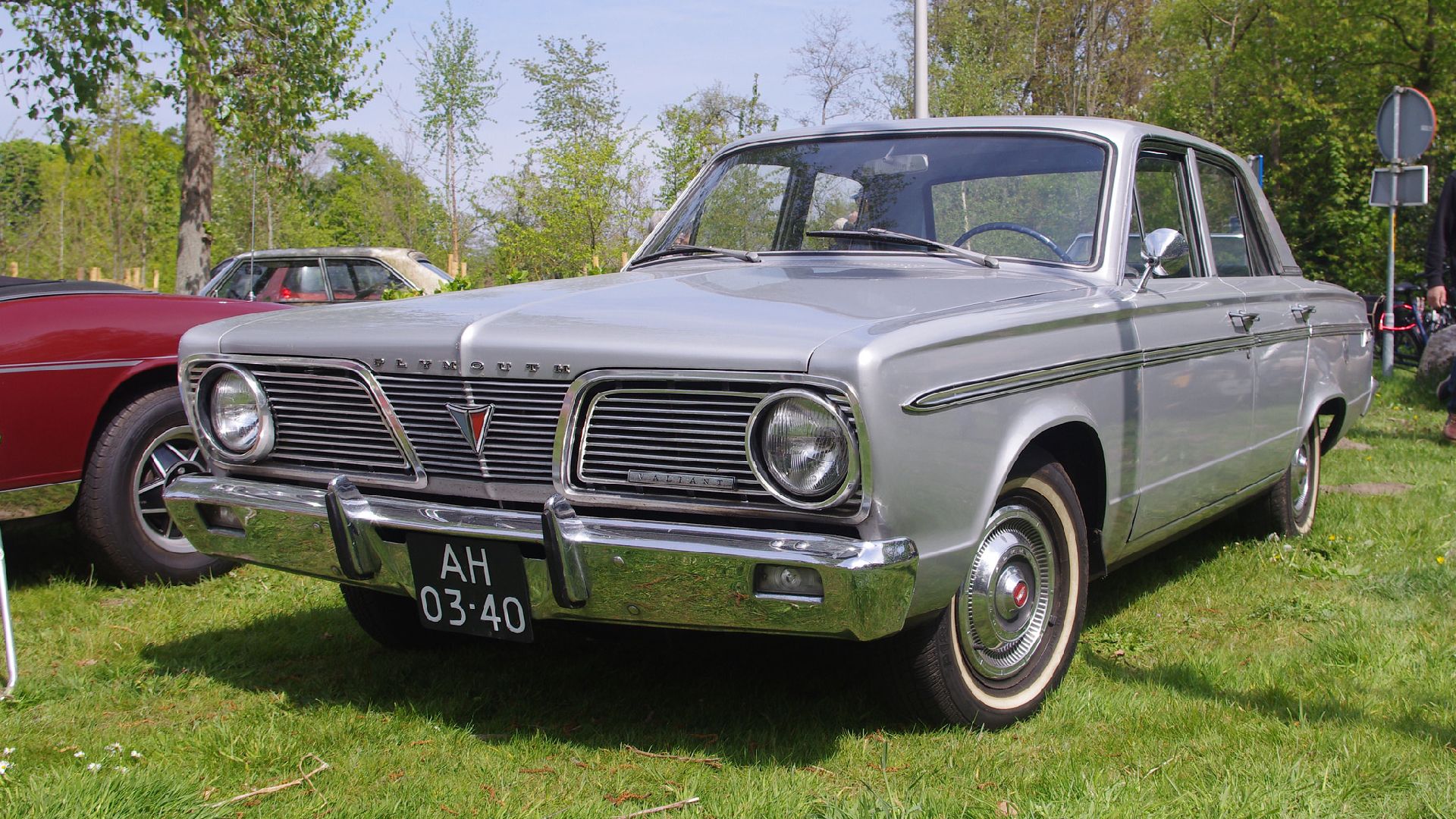15 American Cars That Are Built Like Tanks