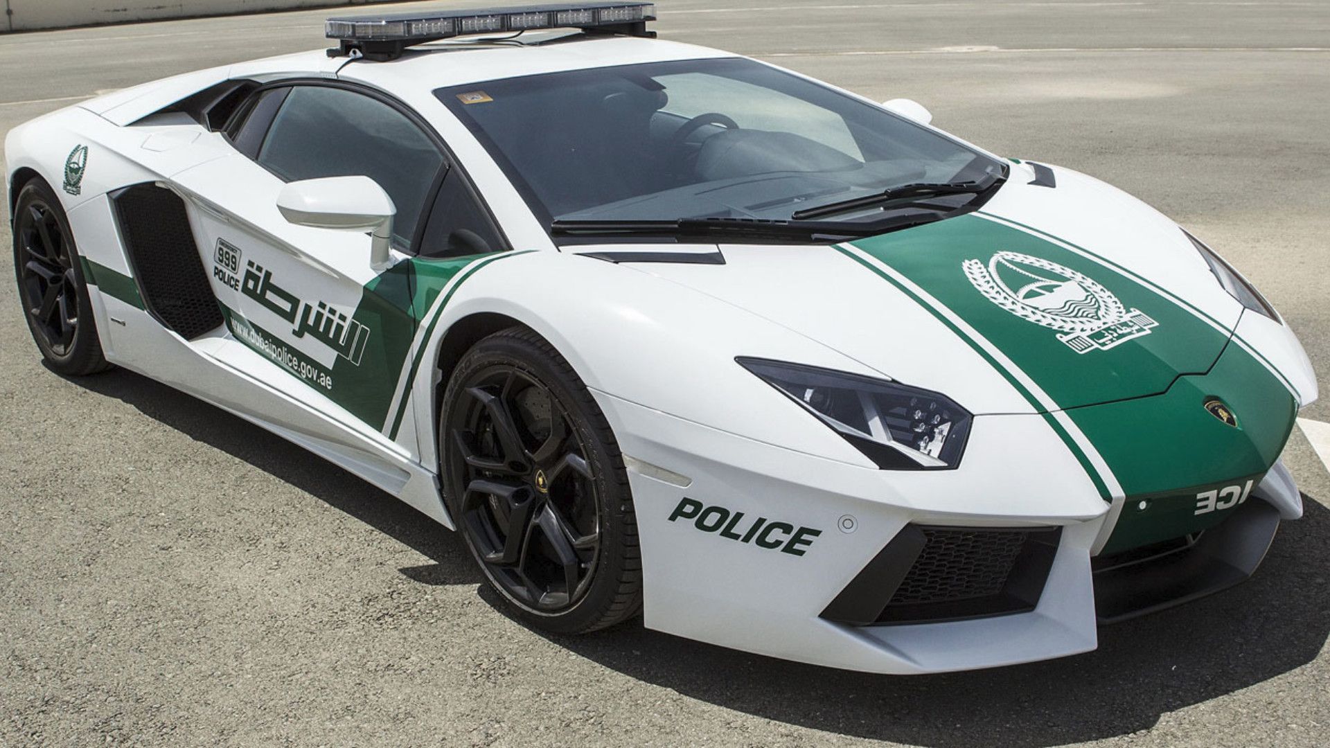 10 Fast Police Cars That Can Do 200 MPH