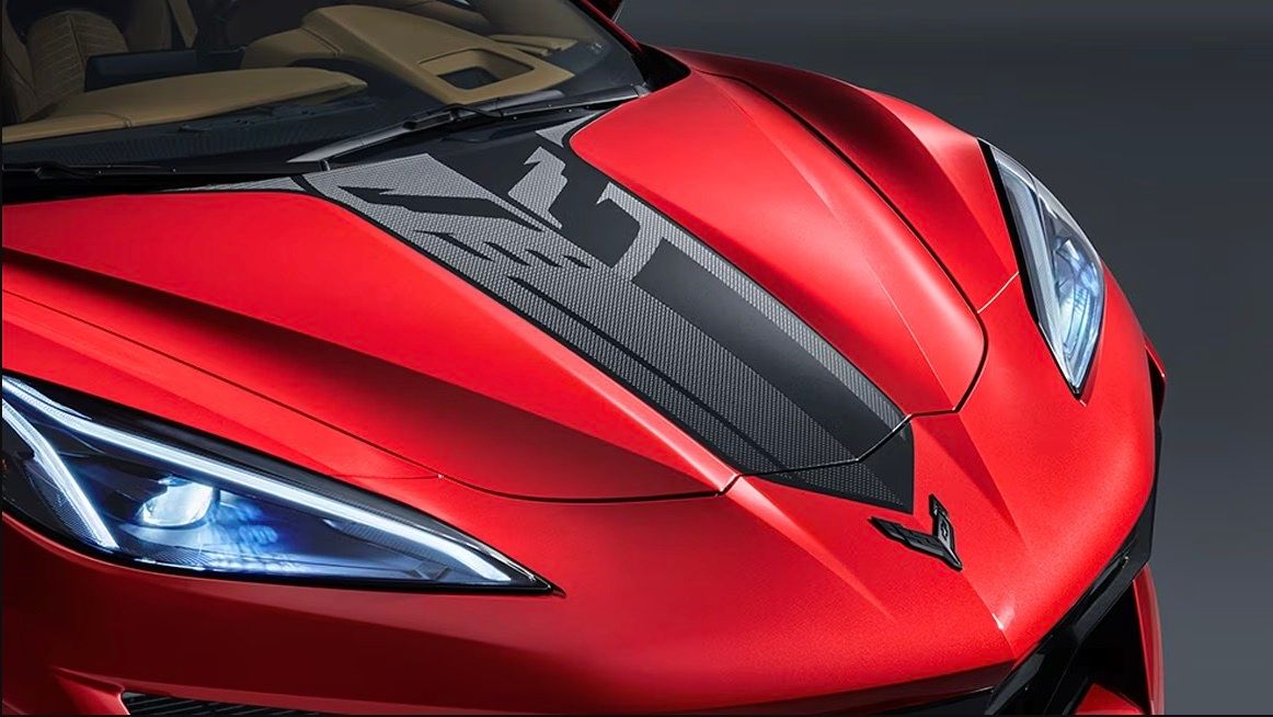 10 Key Differences Between The Chevy Corvette ZR1 and Corvette Z06