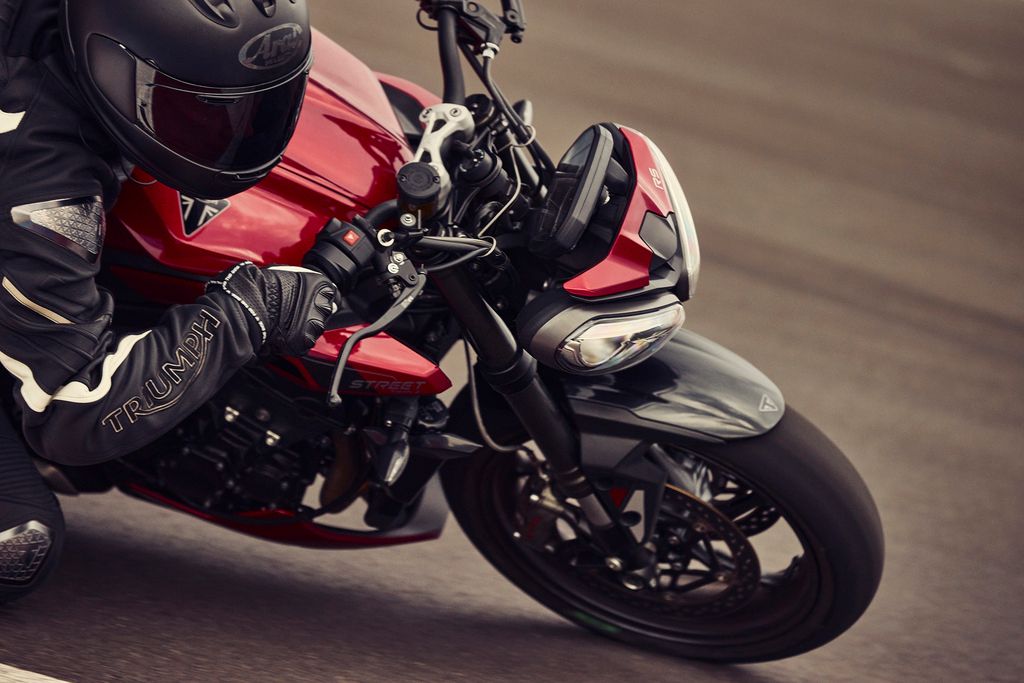 10 Things We Like About The 2024 Triumph Street Triple 765 R