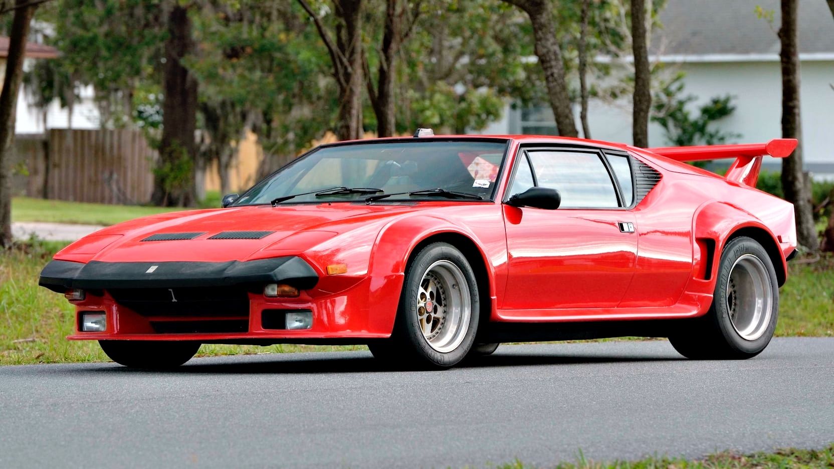 10 Supercars From The '80s That Deserve A Comeback