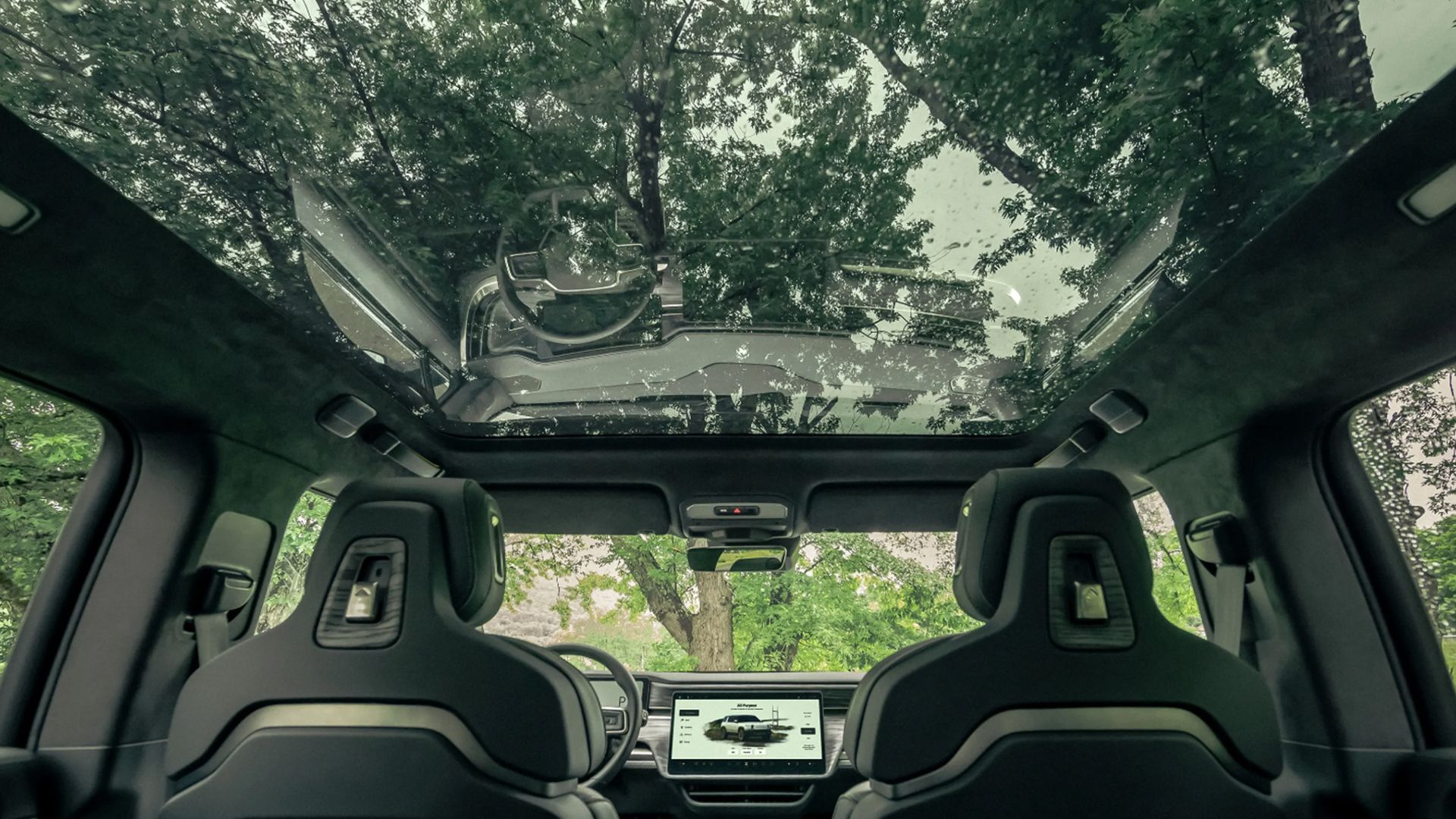 10 Reasons Why The Rivian R1S Is Special