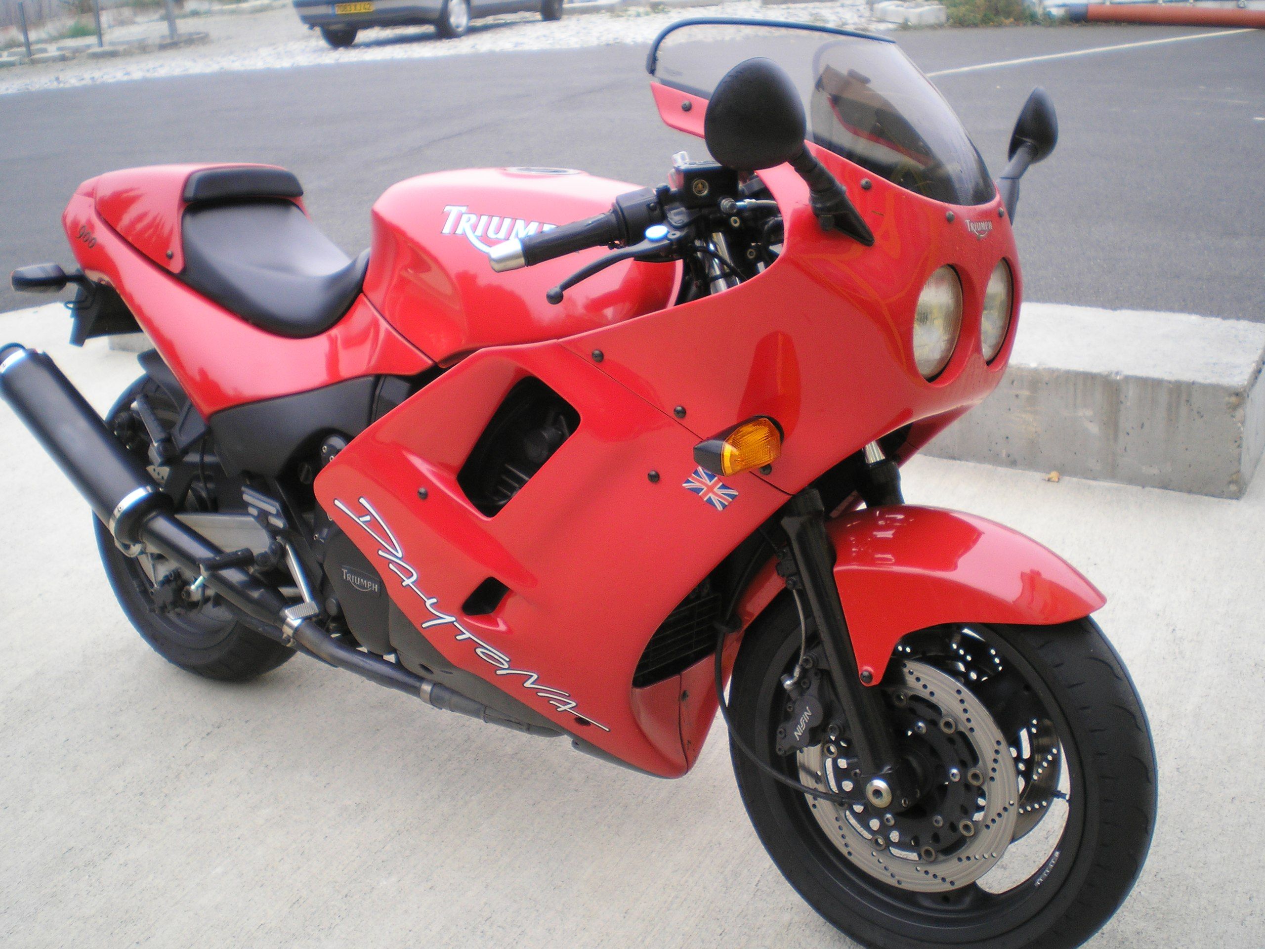 10 Fascinating Motorcycles From The '90s