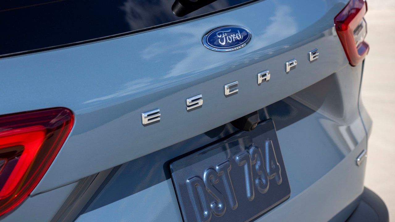 10 Things To Know About The Ford Escape Plug-in Hybrid