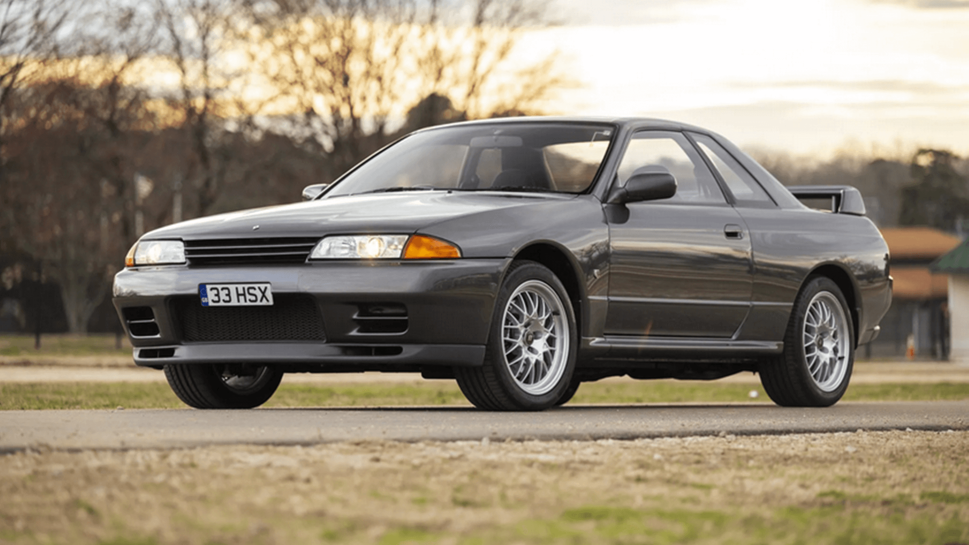 Family-Friendly Godzilla: Remembering The Ultra-Rare 4-Door R34 Nissan Skyline