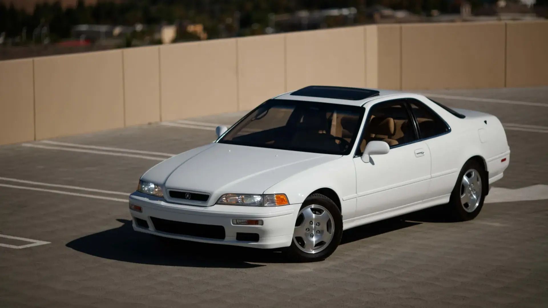 15 Super Affordable Luxury Cars From The 1990s With Notorious Reliability