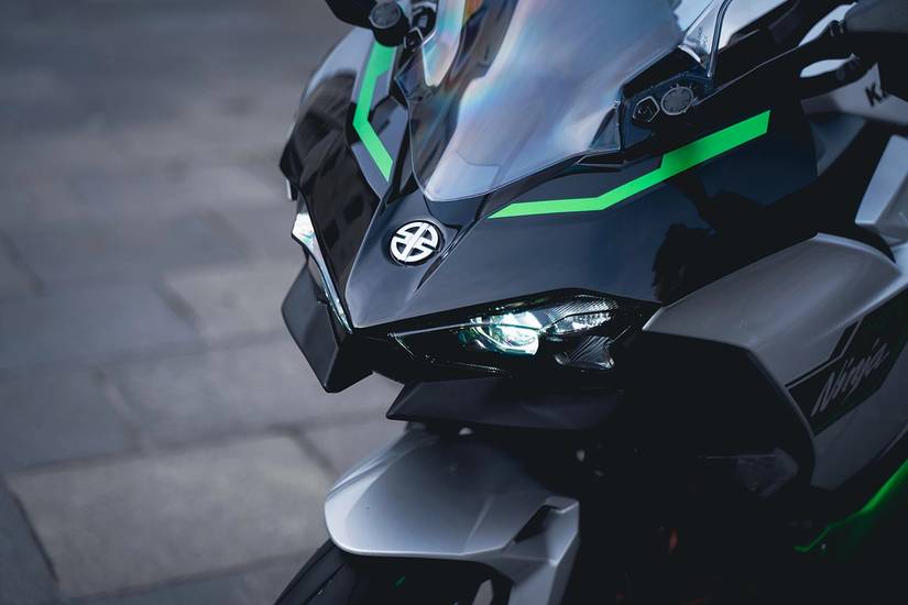 Meet The Kawasaki Ninja 7 HEV - The World's First Hybrid Sport Bike!