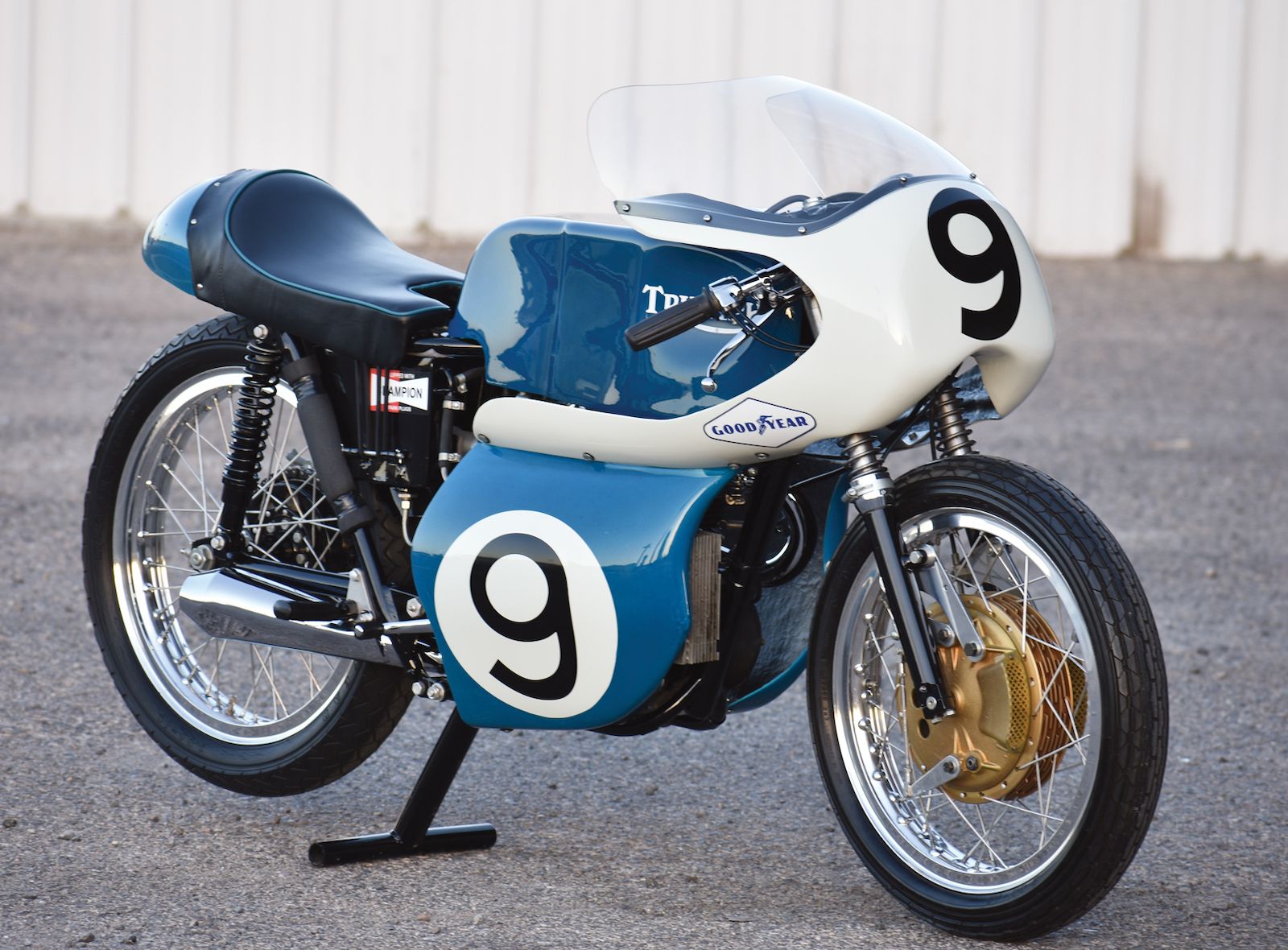 5 Great Classic Japanese Motorcycles (And 5 Classic European ...