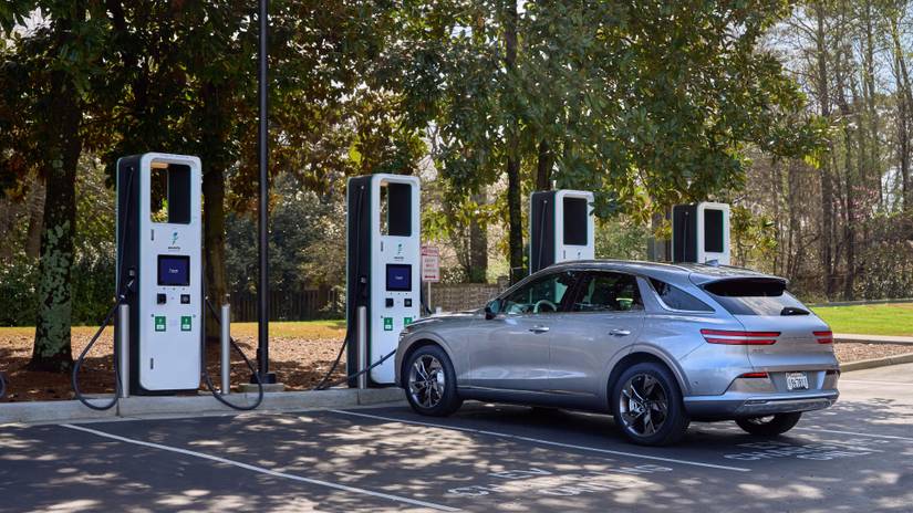 2024 Genesis Electrified GV70 | TopSpeed