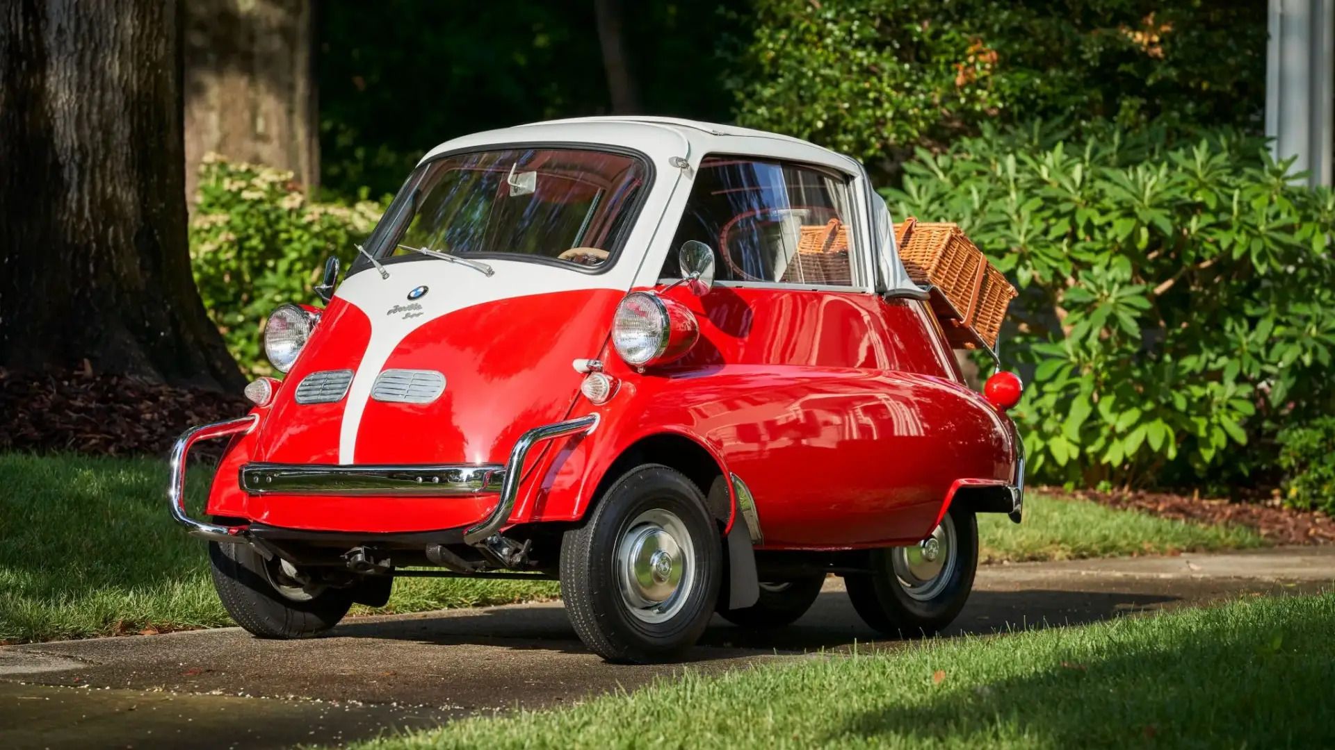 10 Cool Cars With Motorcycle Engines