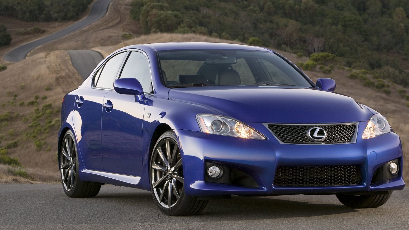 10 Affordable Sports Cars With Big Displacement Engines