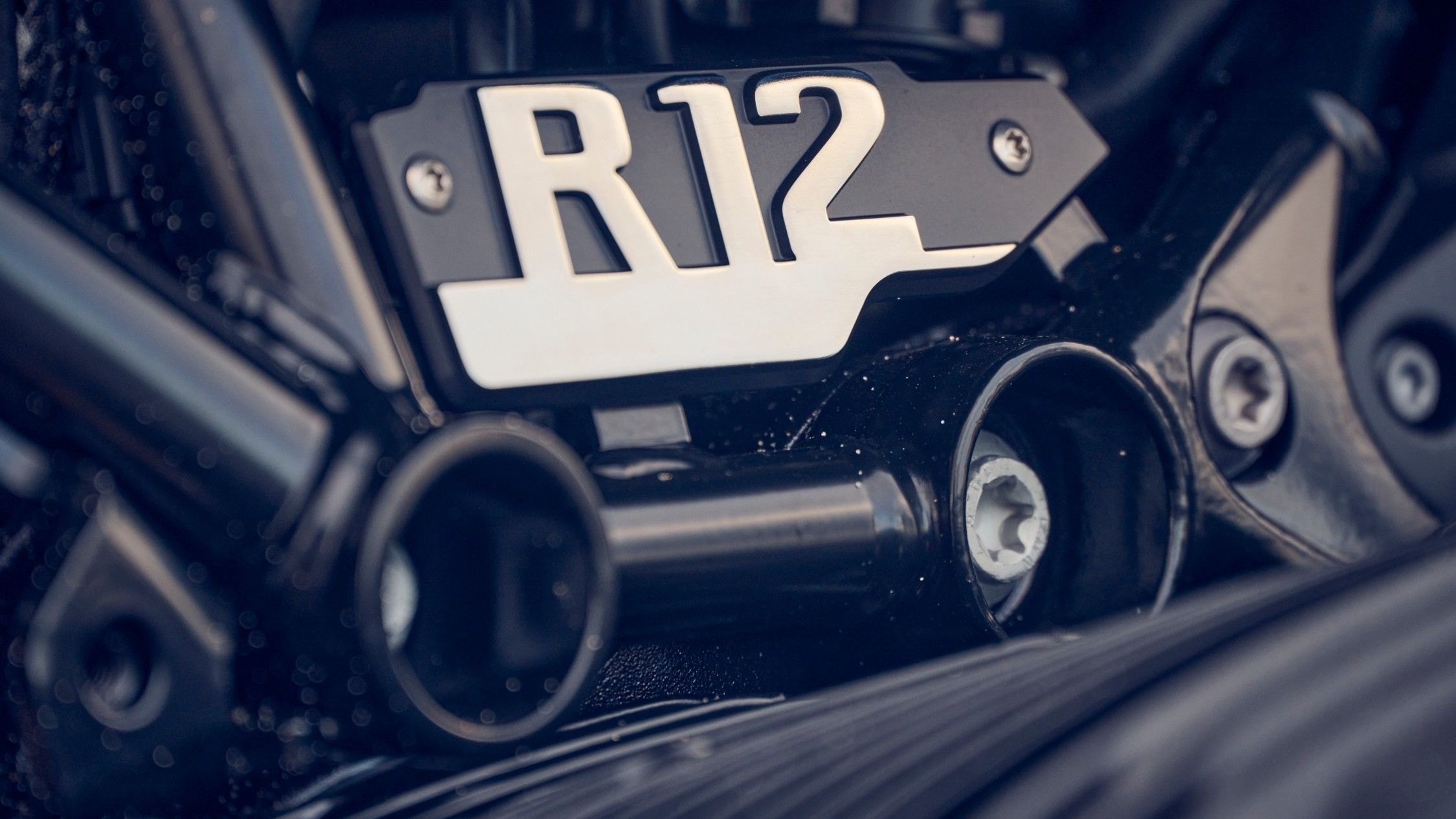 The New R 12 Is BMW's Answer For The Harley-Davidson Nightster