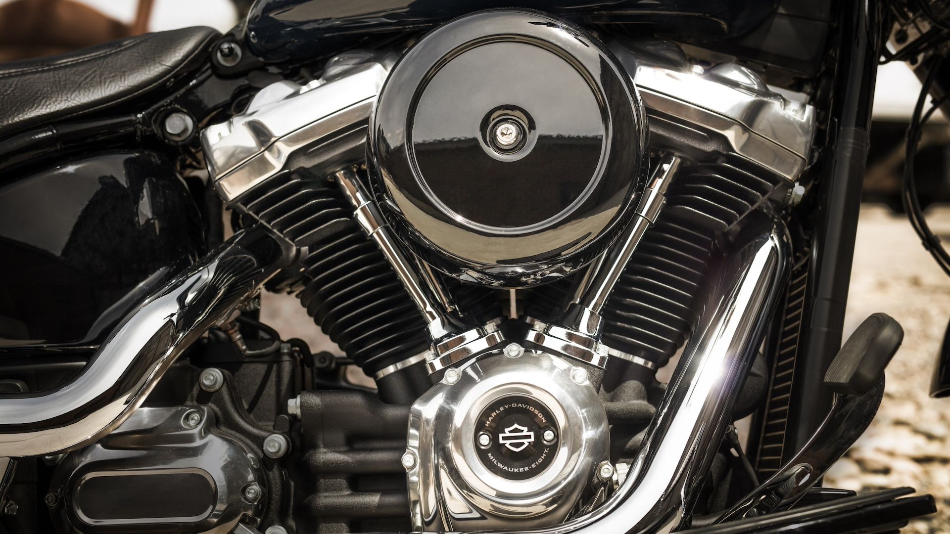 10 Reasons To Love The Harley-Davidson Softail Slim