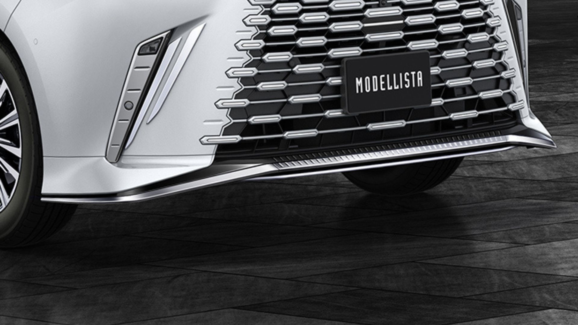 Here's What The U.S. Is Missing From The Lexus LM