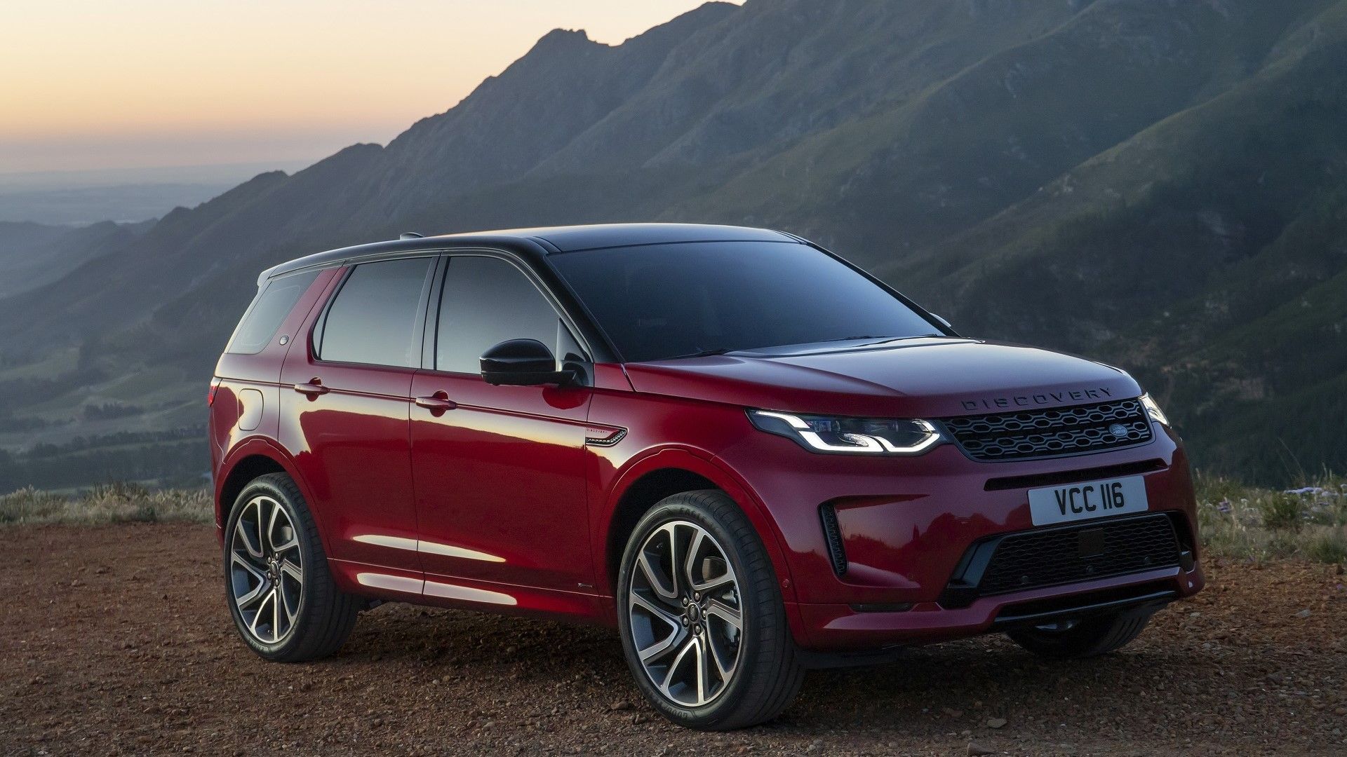 2025 Land Rover Discovery Sport Reveal