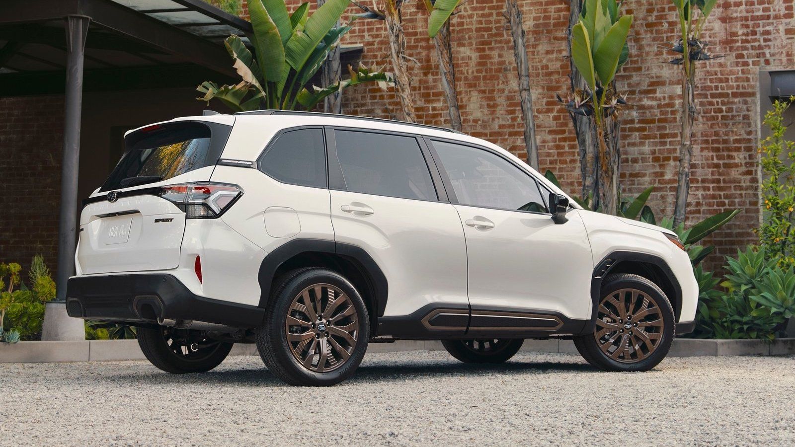 2025 Subaru Forester Is Here, With New Looks But Familiar Underpinnings