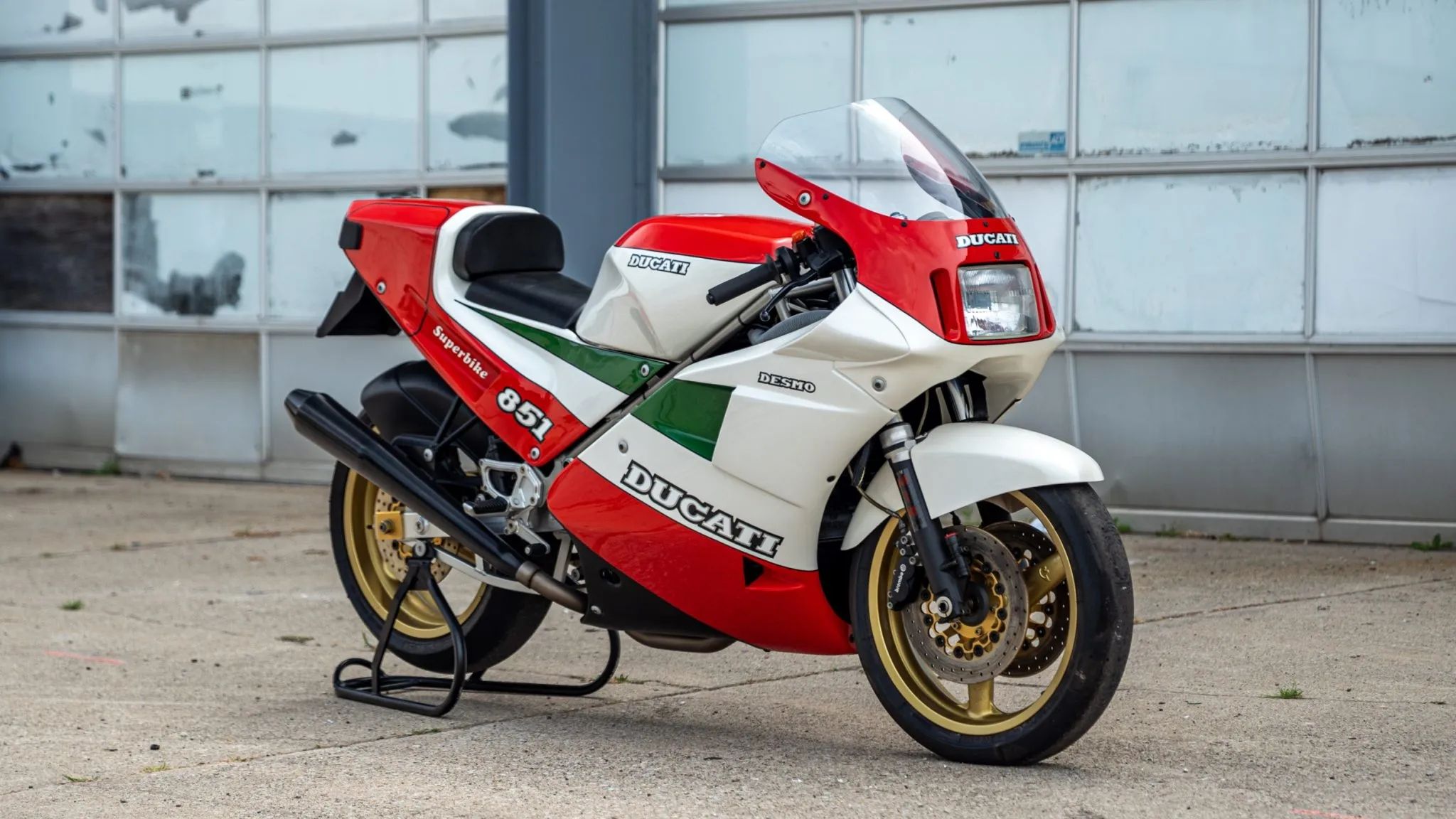 10 Iconic Ducati Sports Bikes That Redefined Speed