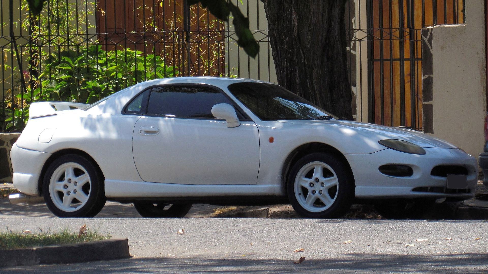 Decoding the Drive: 10 Essential Tips Before Purchasing Your Mitsubishi FTO