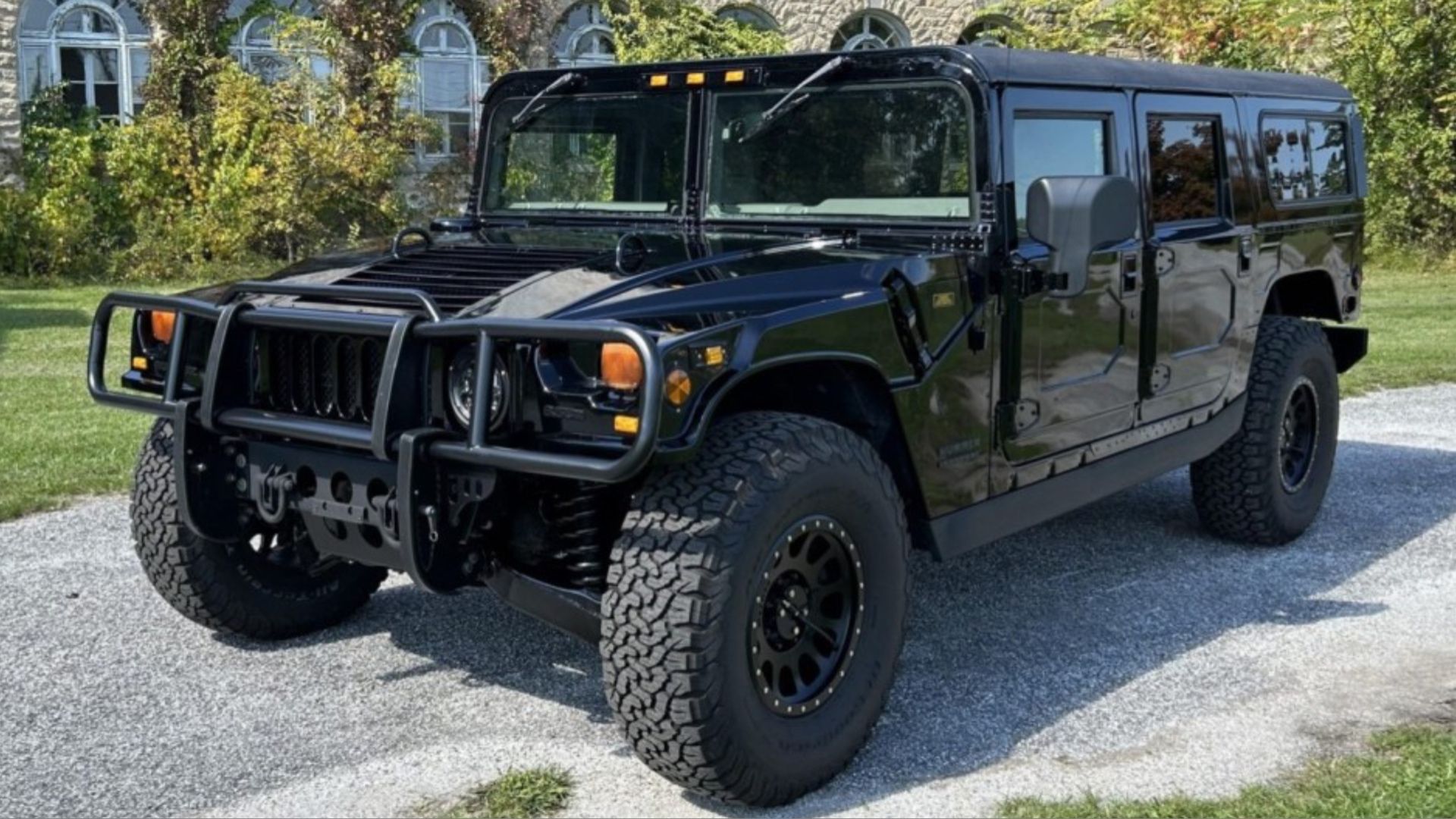 The Biggest SUVs Ever Produced, Ranked By Wheelbase