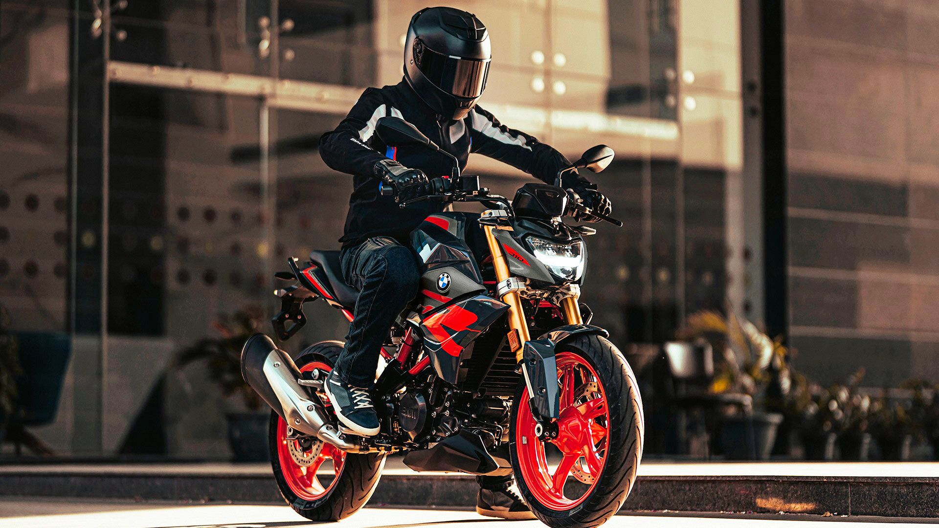 2024 BMW G 310 R: A Comprehensive Guide On Features, Specs, And Pricing