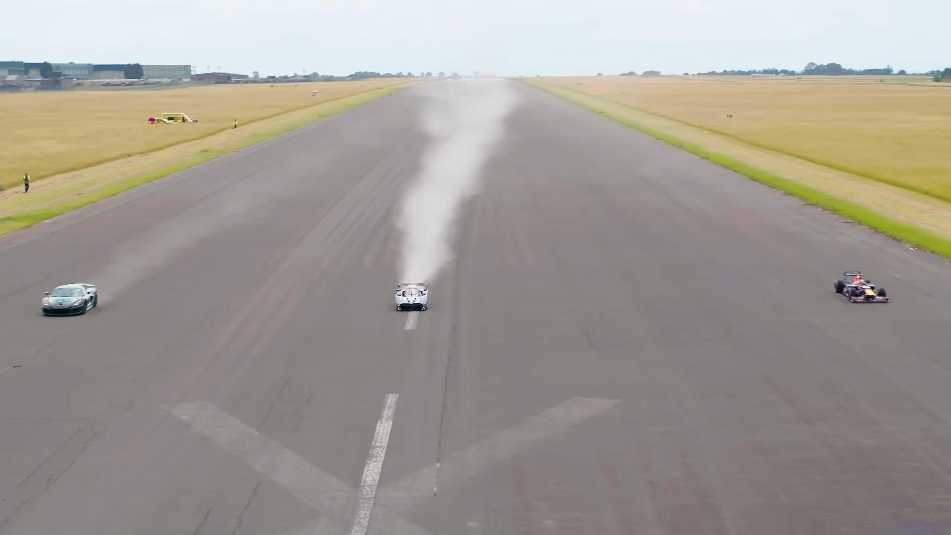 Here's What Happens When An F1 Car Takes On The Rimac Nevera And The ...