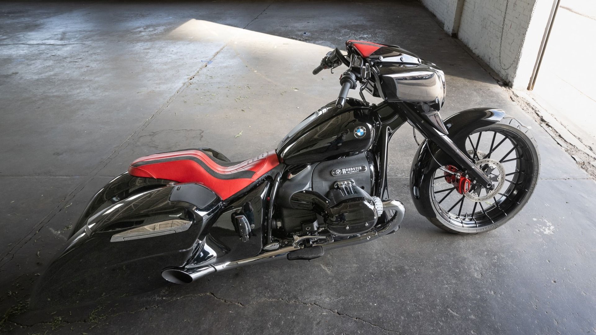 An Awesome BMW Custom Motorcycle Inspired By Hot Rods