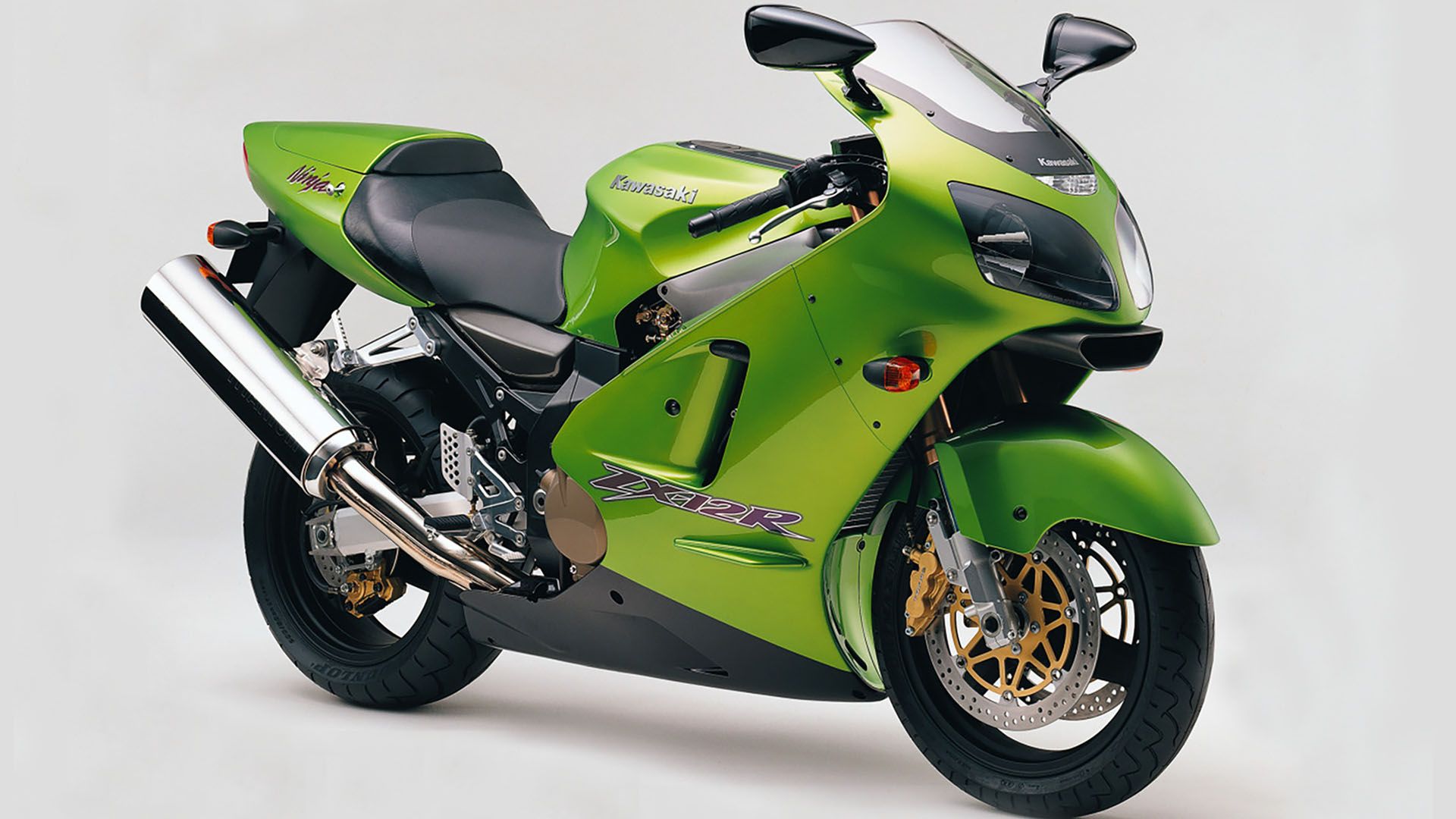 The Kawasaki Ninja ZX-11 Is A 90s Legend That Will Eat Up Modern Sports ...