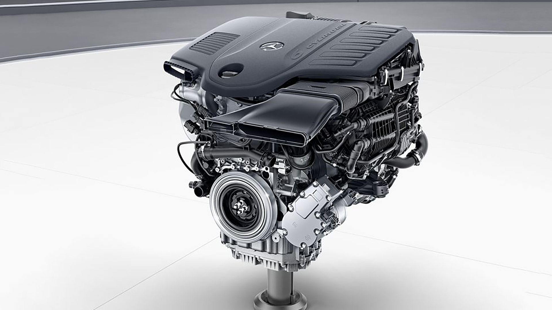 10 Six-Cylinder Engines That Outshine Most V8s In Power And Efficiency