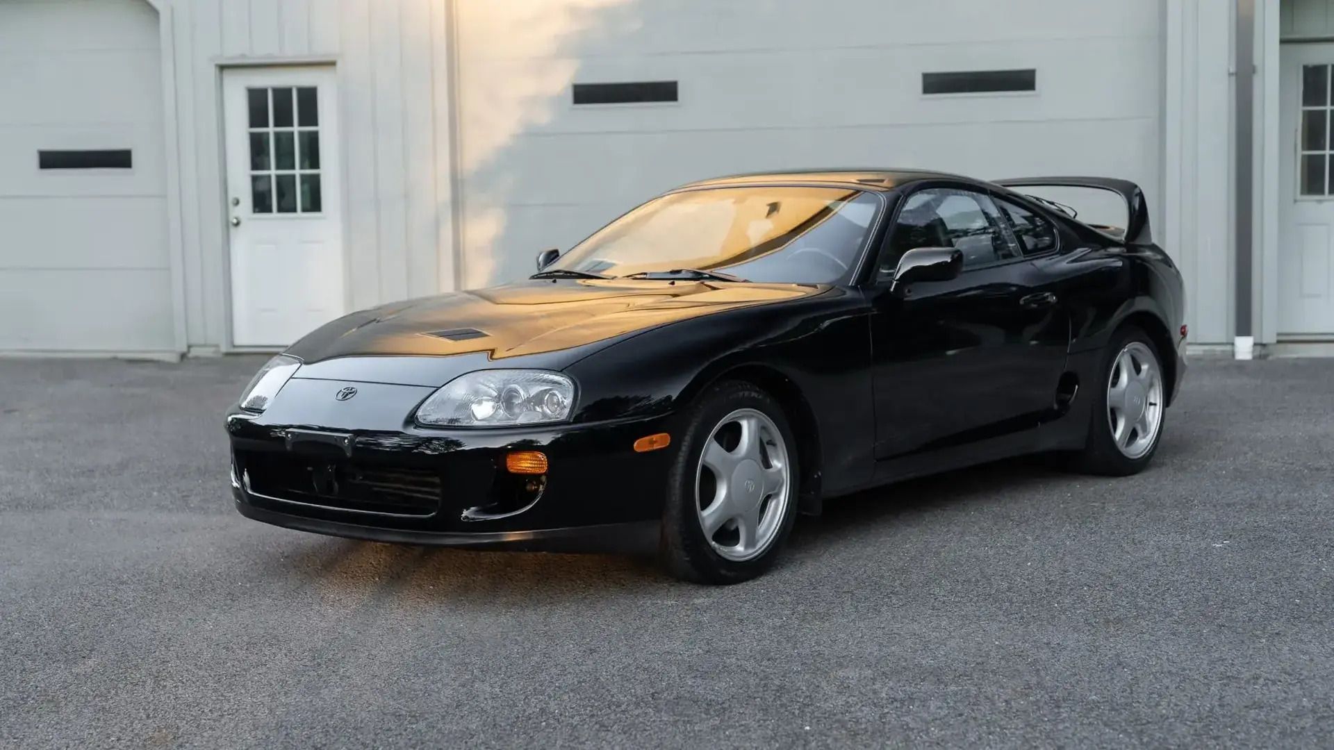 10 Japanese Performance Cars That Were Faster Than European Rivals