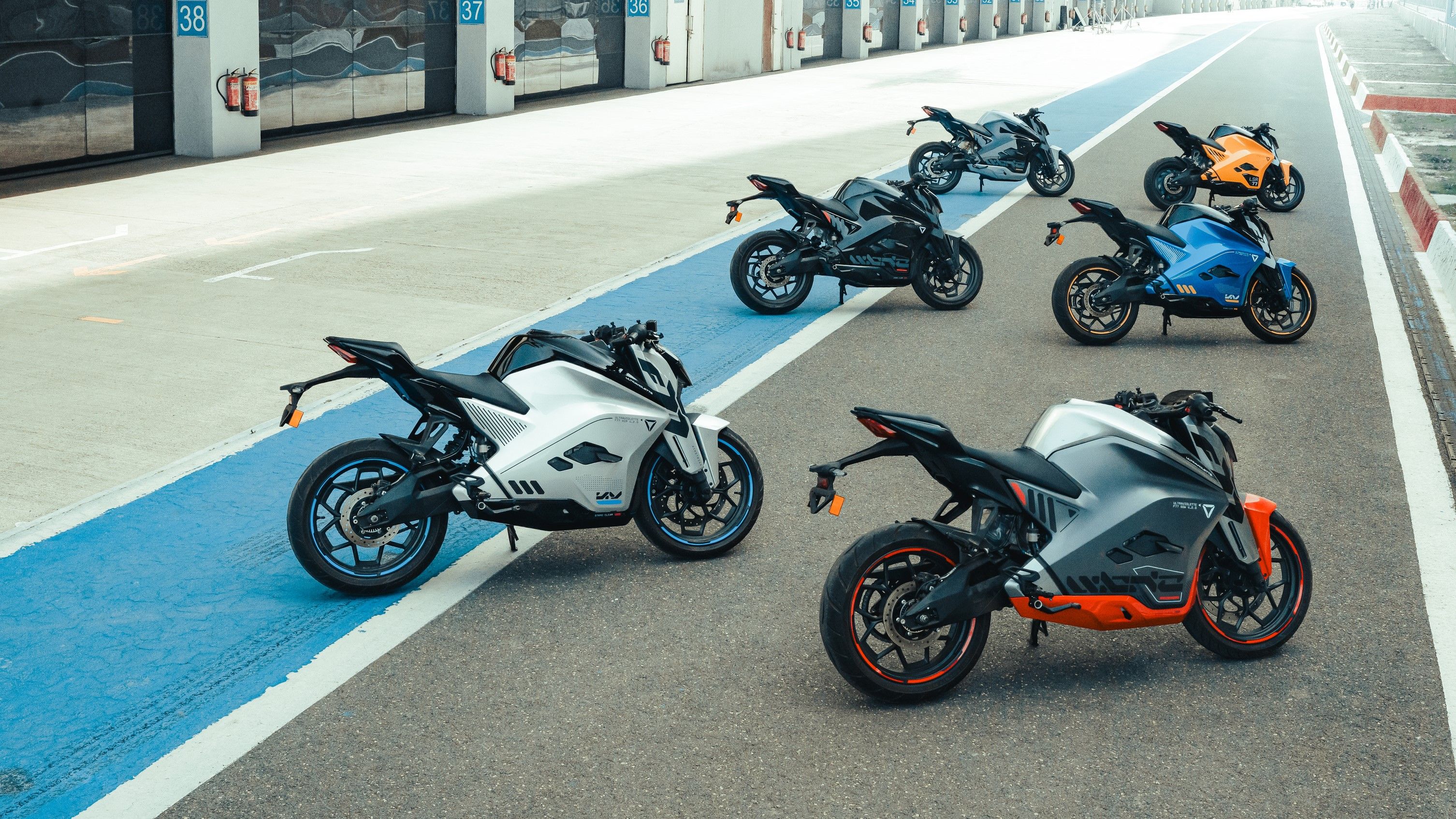 New Ultraviolette F77 Mach 2 E-Motorcycle Debuts With More Torque Than ...