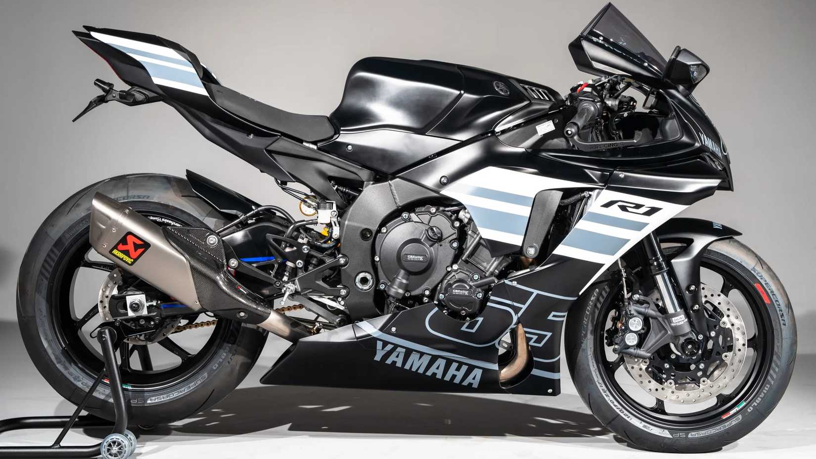 A Dreamy Yamaha YZF-R1 Inspired By Jonathan Rea’s Race Bike