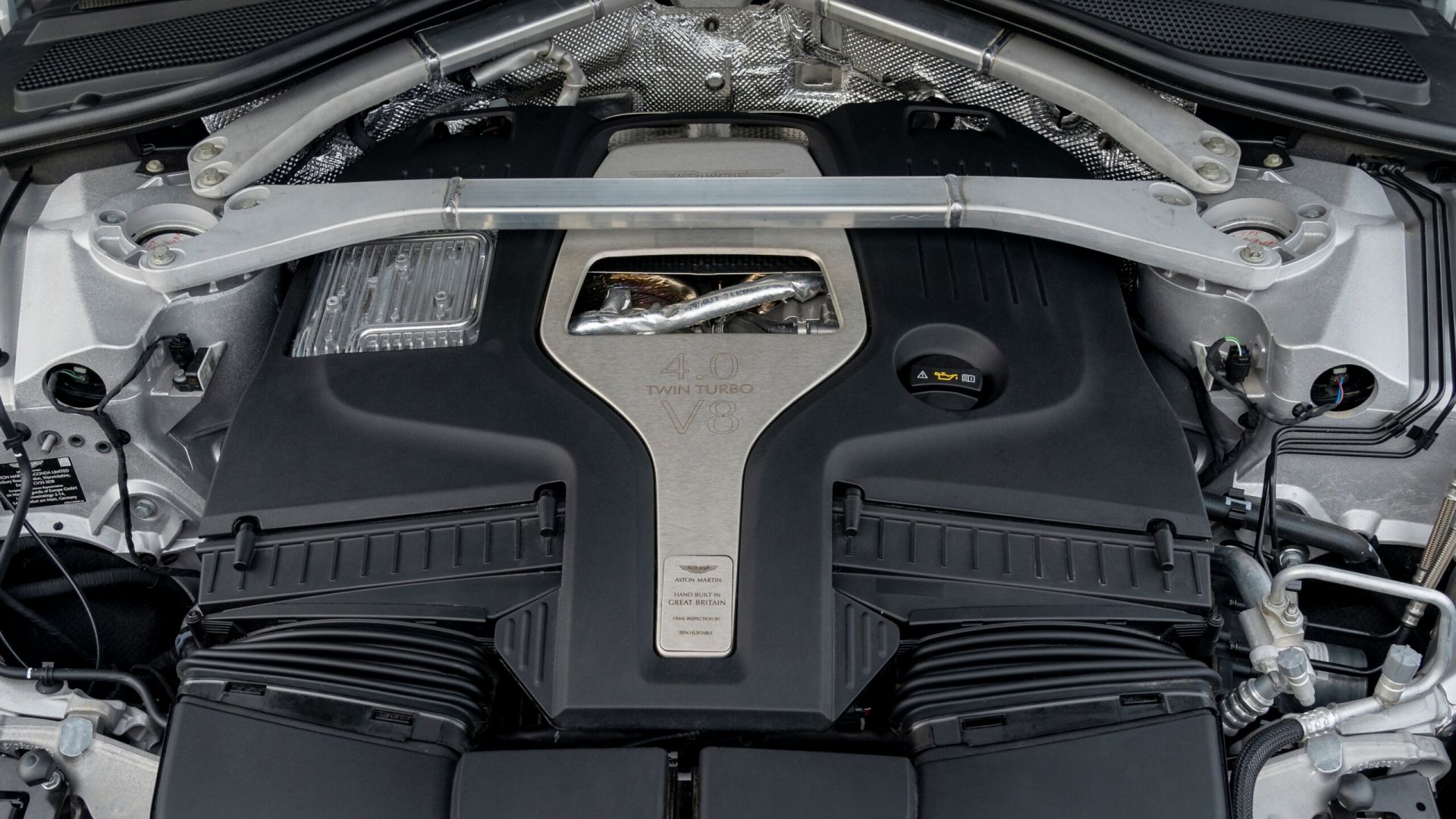 2024 Aston-Martin DBX: A Comprehensive Guide On Features, Specs, And ...