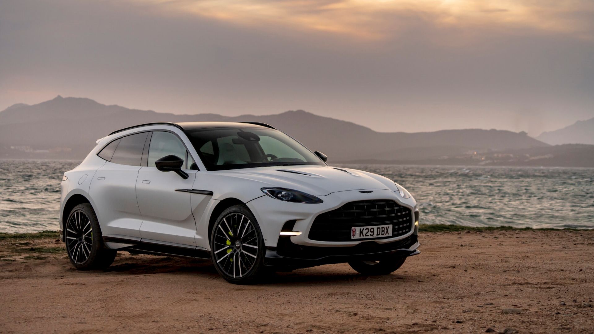 2024 Aston-Martin DBX: A Comprehensive Guide On Features, Specs, And ...