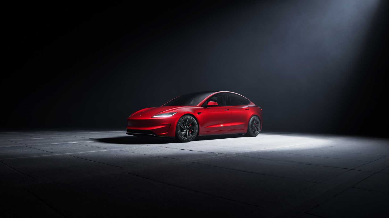 10 Things You Need To Know About The Tesla Model 3 Performance
