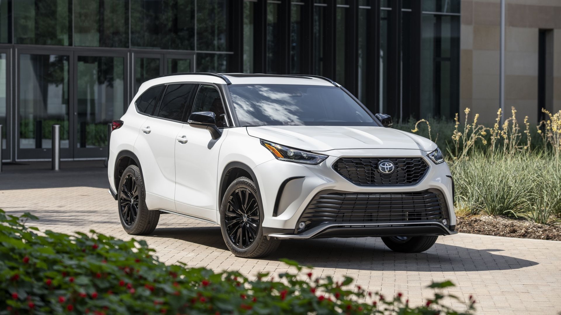 Best FWD SUVs of 2024 and 2025