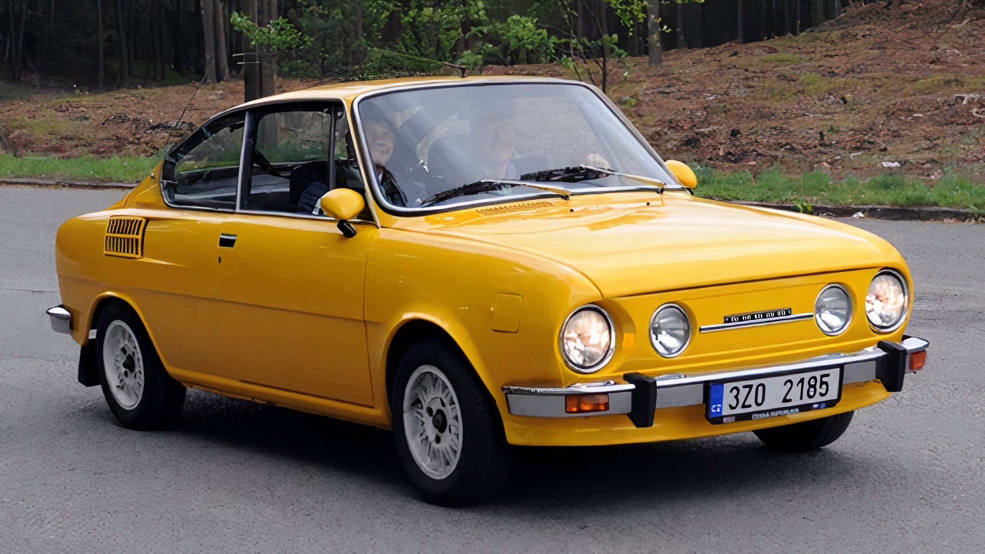 10 Rear-Engined Cars That Aren't A Porsche 911