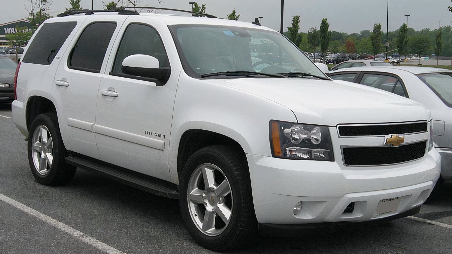 10 SUVs That Defined The 2000s And Still Hold Up Today