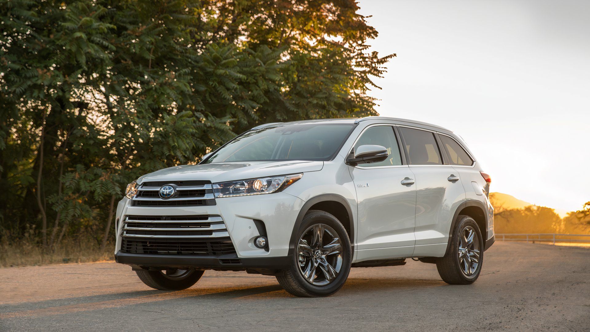 The 5 Year Old Toyota Hybrid SUV That You Should Buy Used