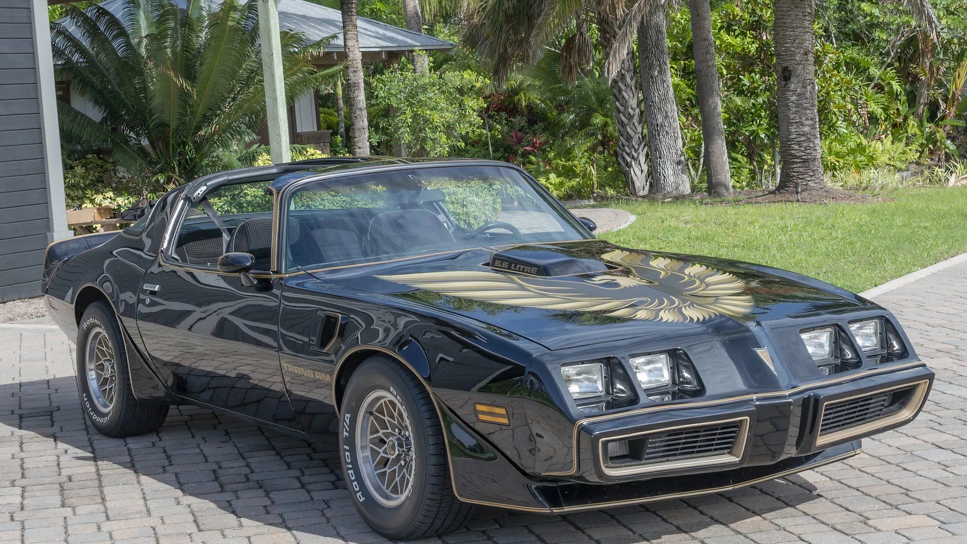 10 Old-School Luxury Features That Have Been Long Forgotten About