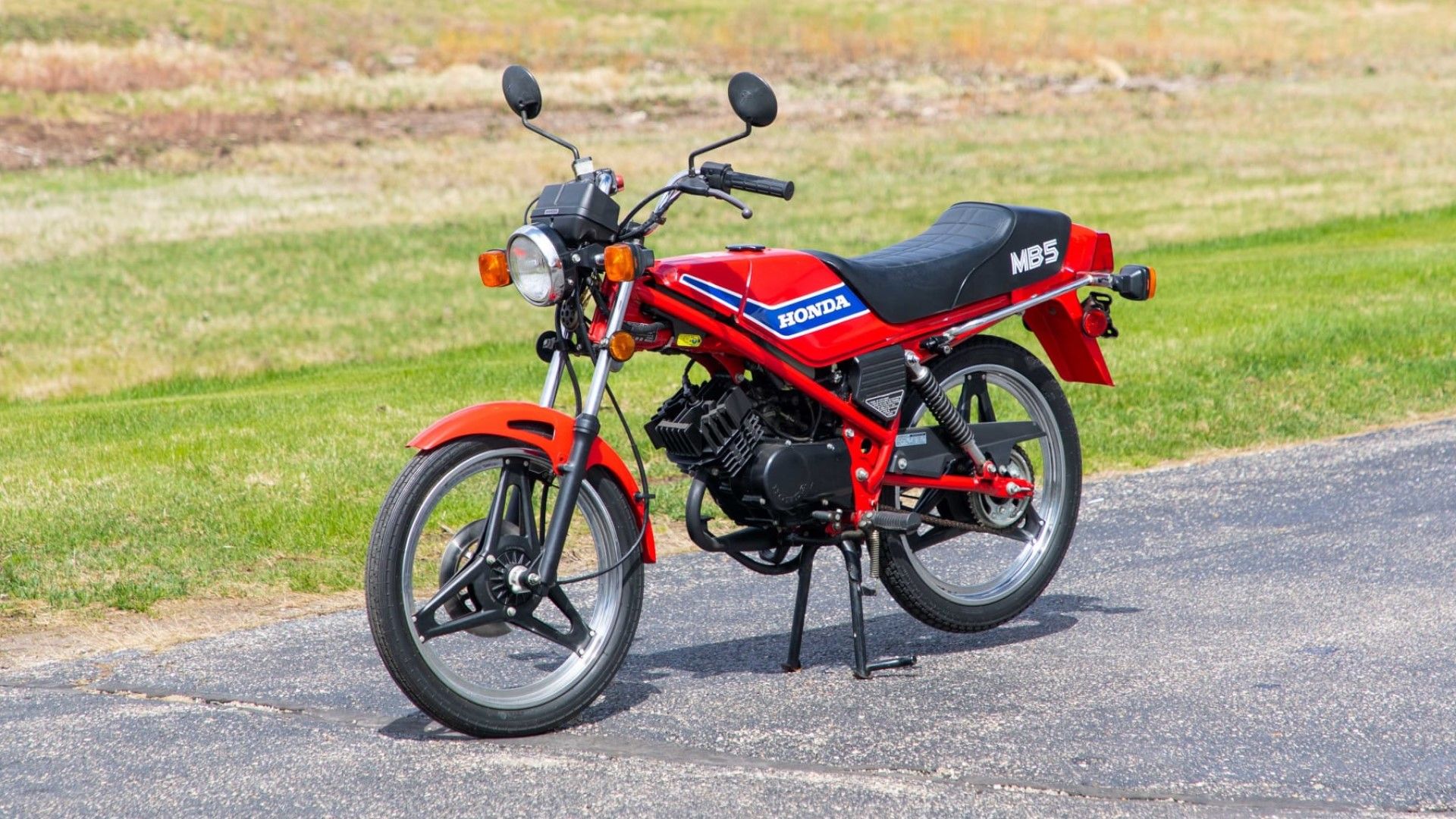 10 Smallest Single-Cylinder Engines Ever On A Production Motorcycle