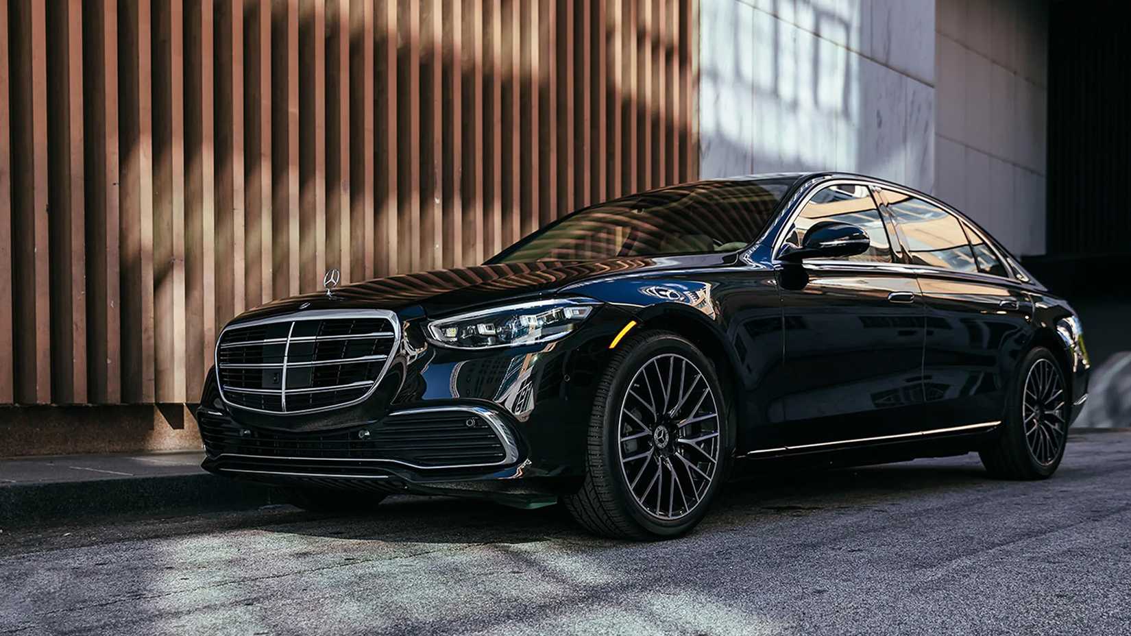 10 Full-Size Sedans With The Roomiest Interiors